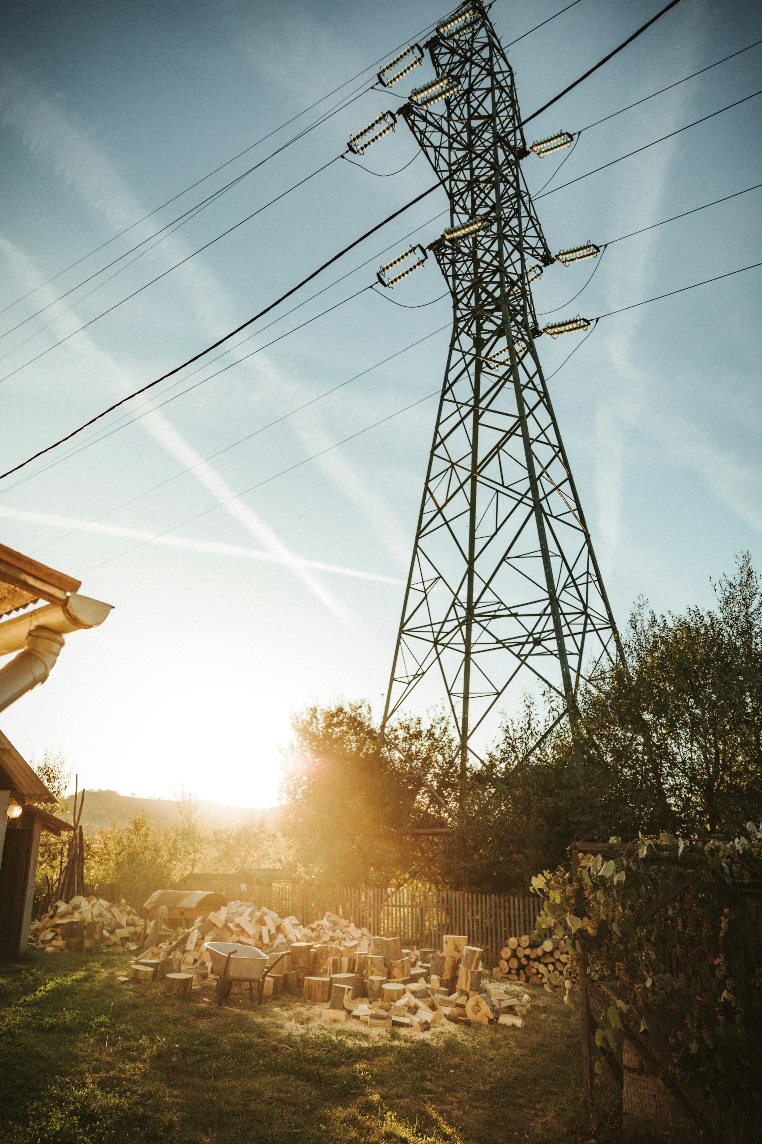 Pylons Pictures | Download Free Images on Unsplash