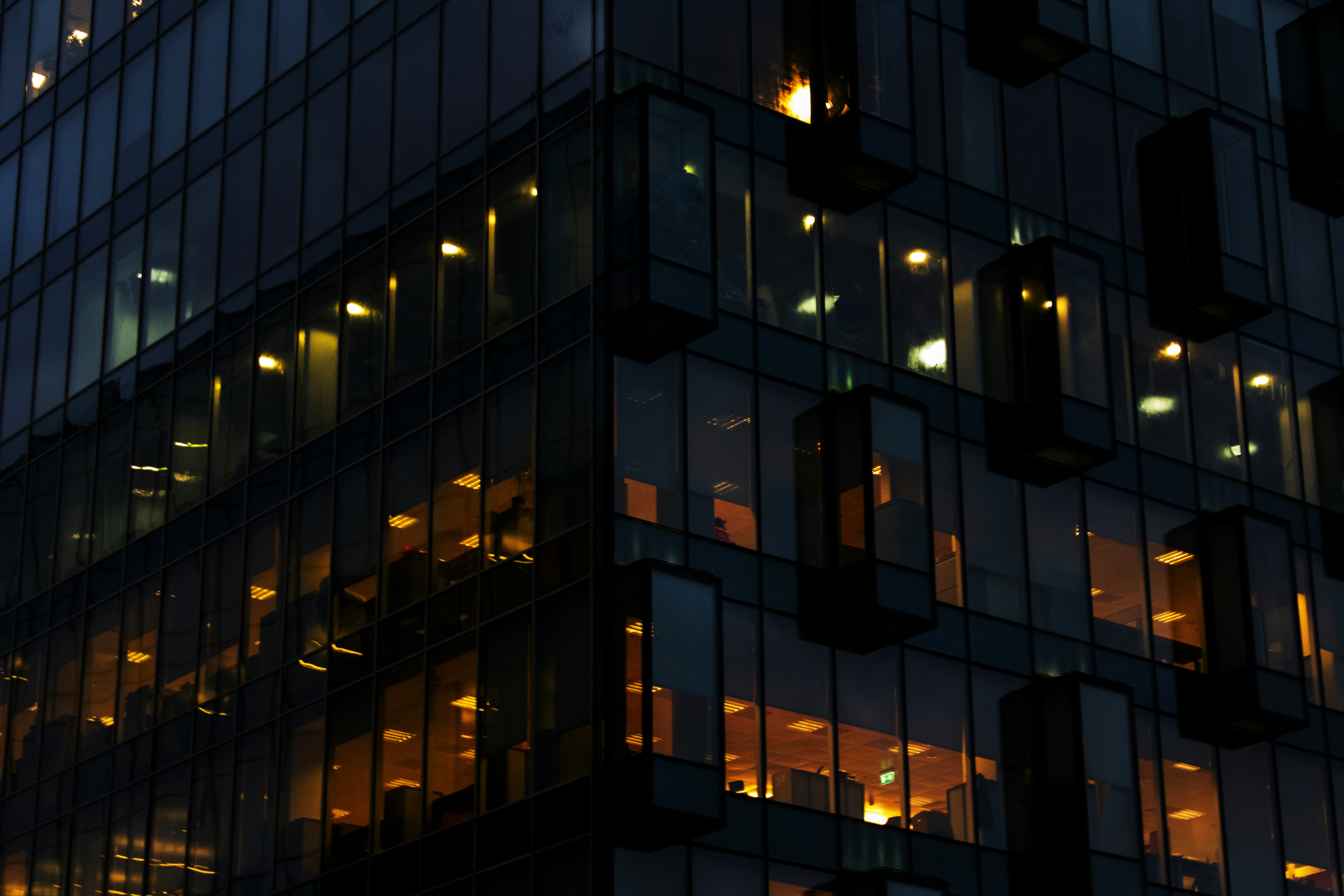 Black and brown concrete building photo – Free Corner Image on Unsplash