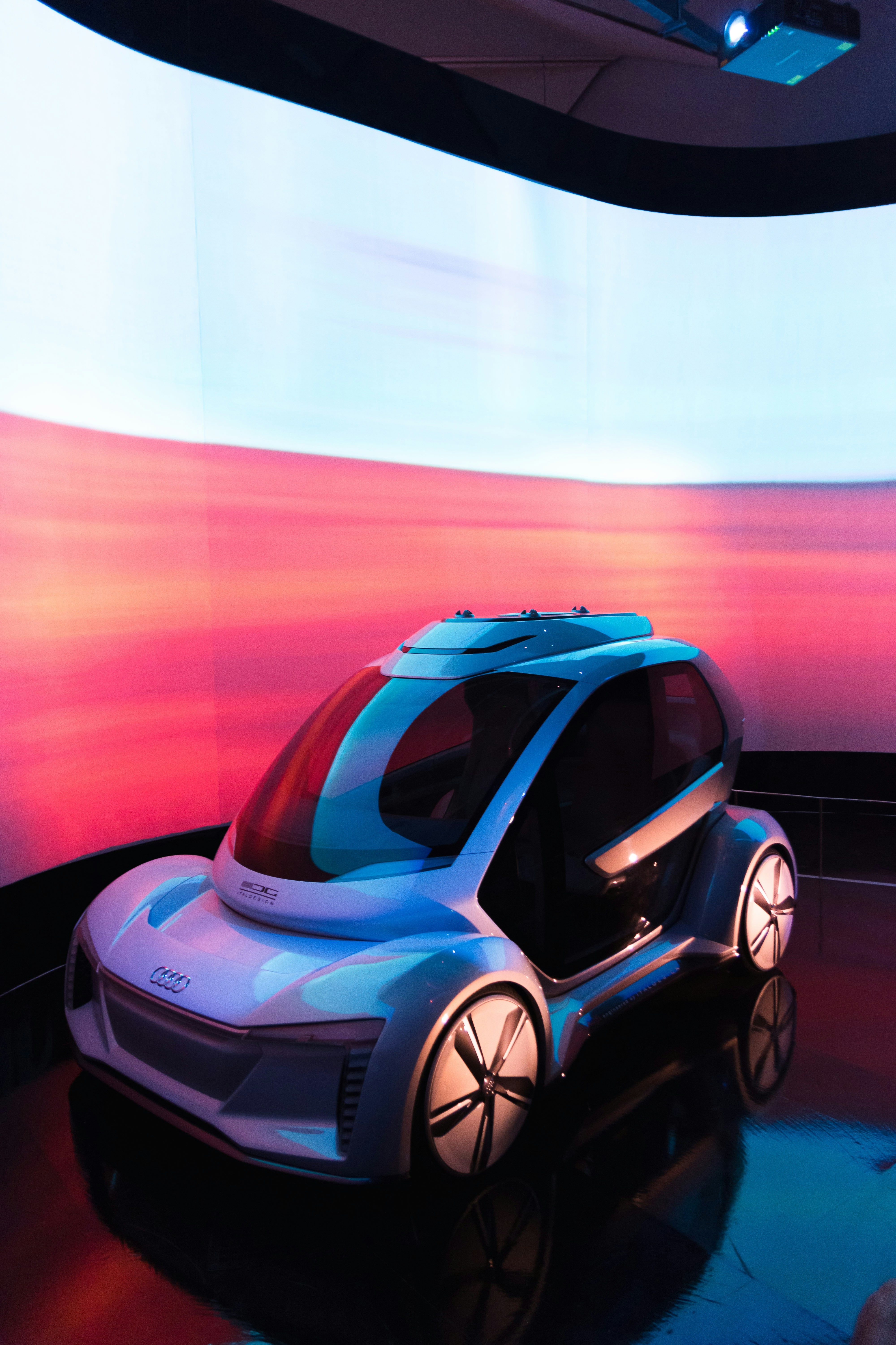 Car Design Pictures | Download Free Images on Unsplash