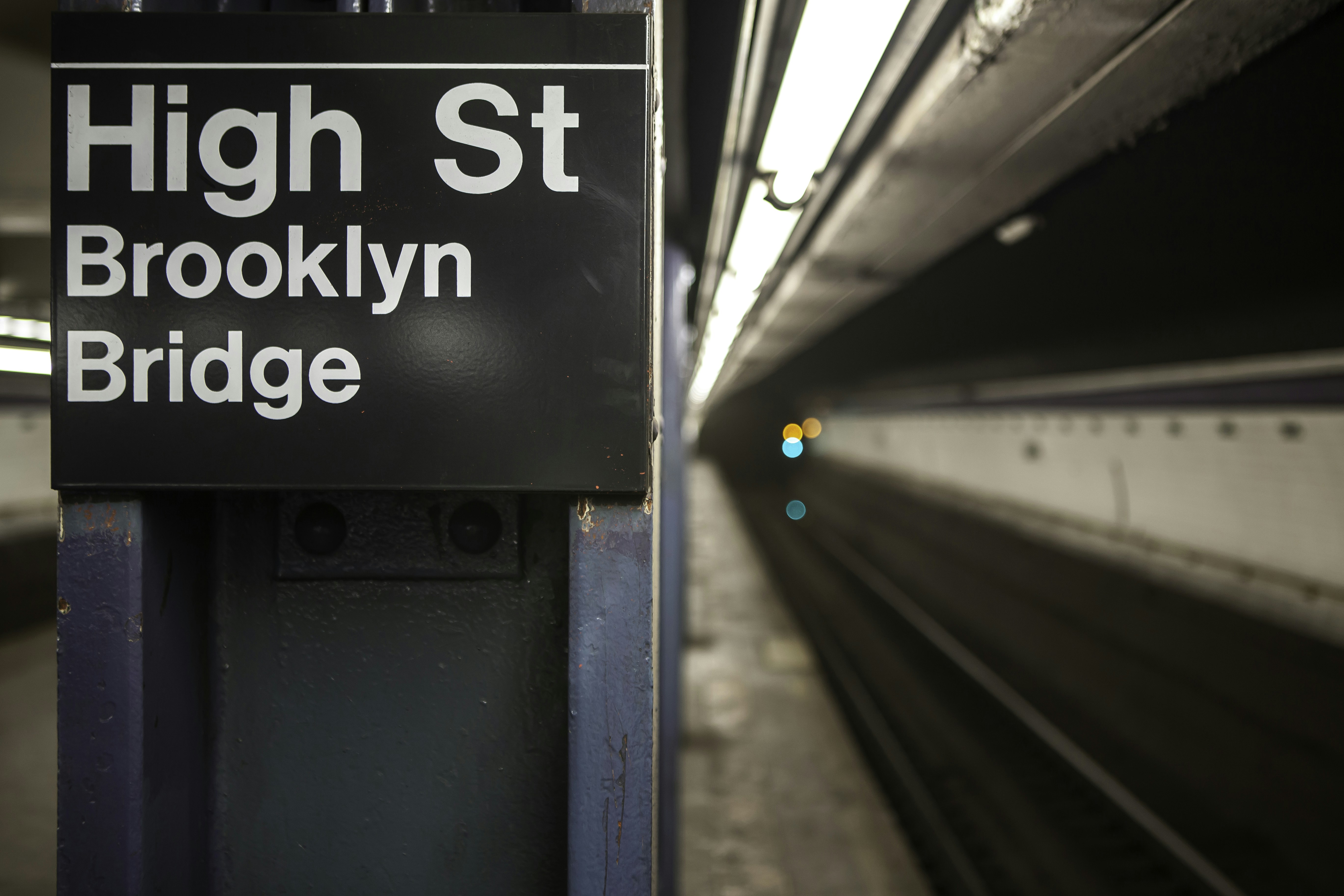 High Street subway station