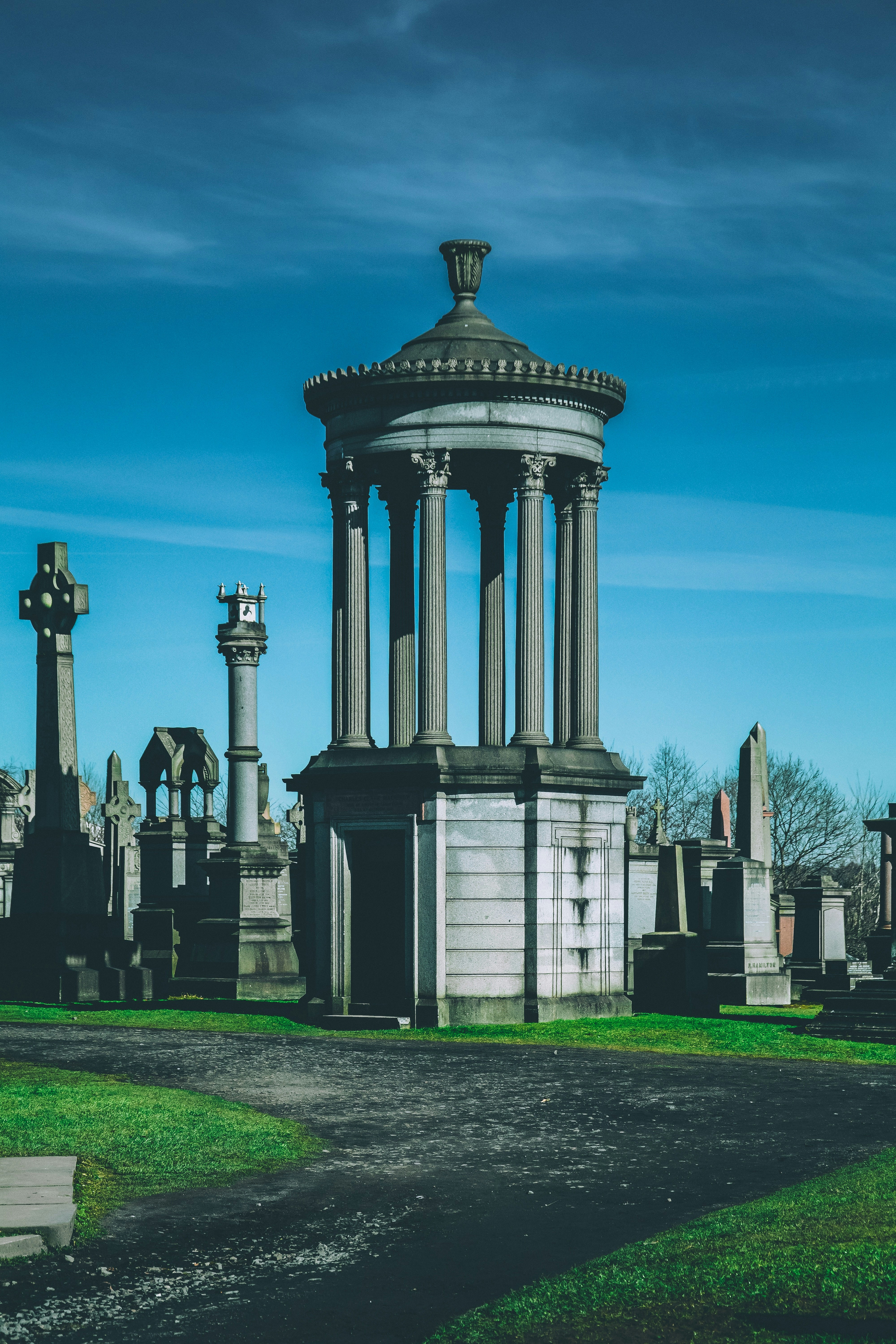 Définition de nécropole | Dictionnaire français