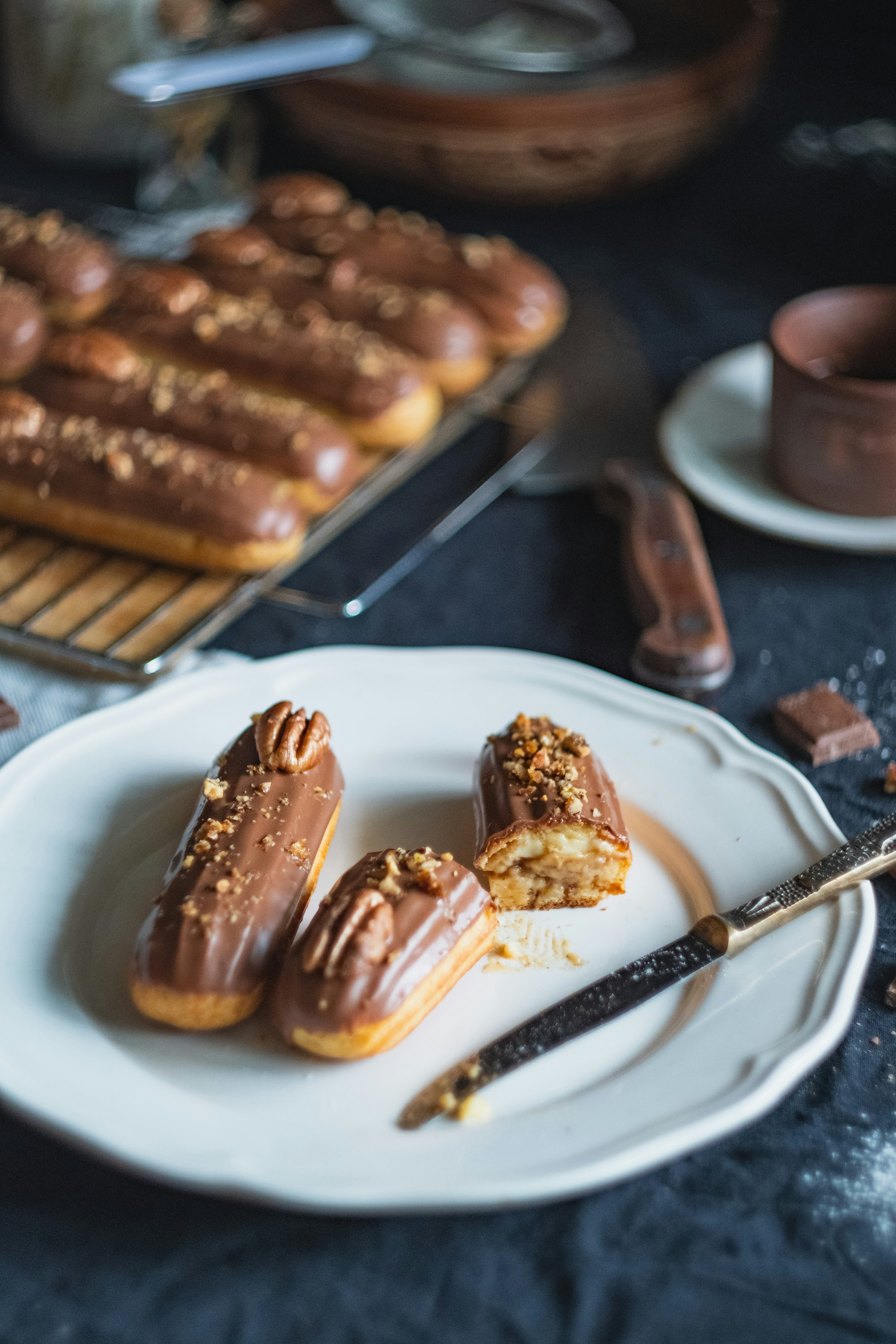 Eclair Pictures | Download Free Images on Unsplash