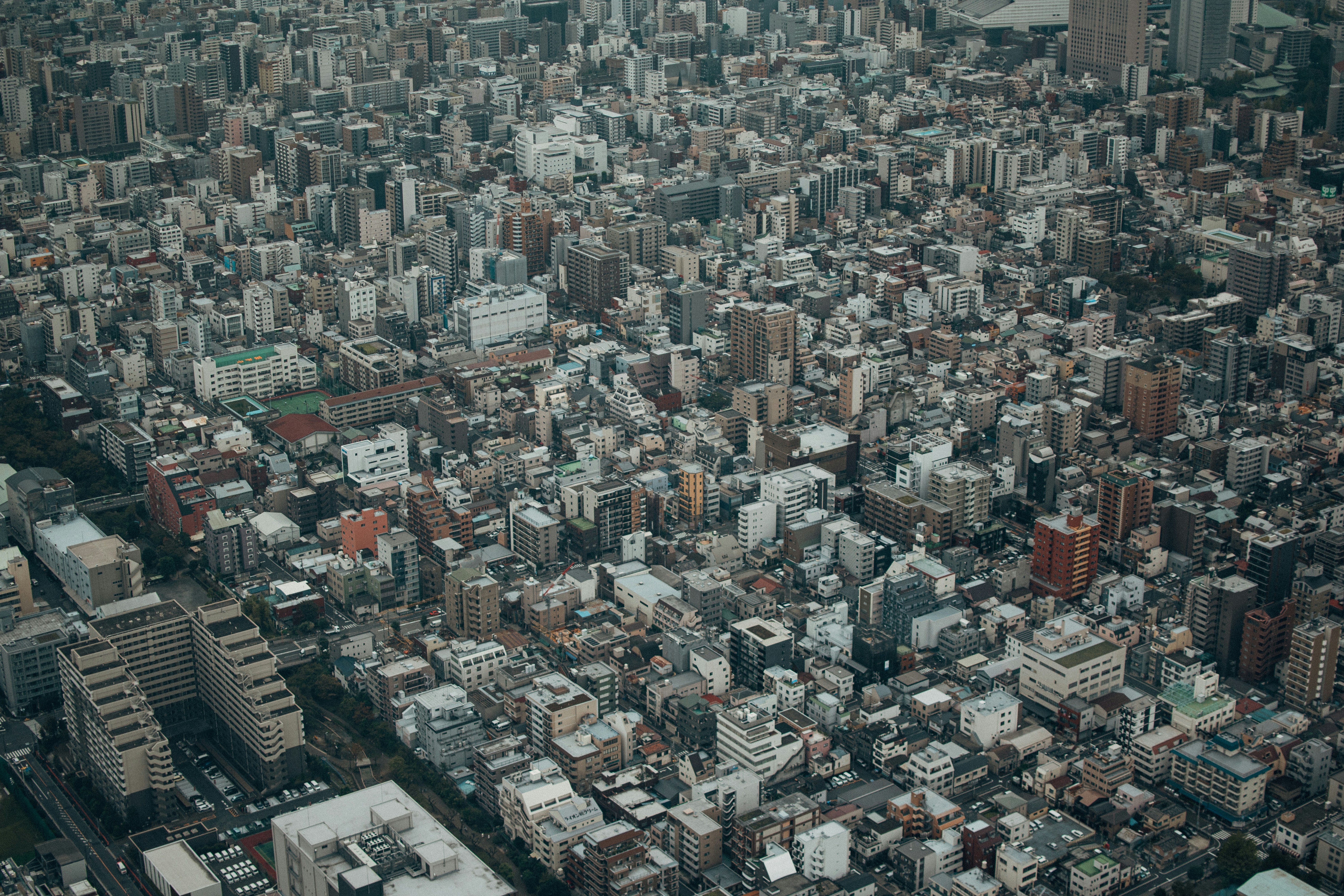 Vista aérea dos edifícios da cidade durante o dia foto – Imagem grátis ...