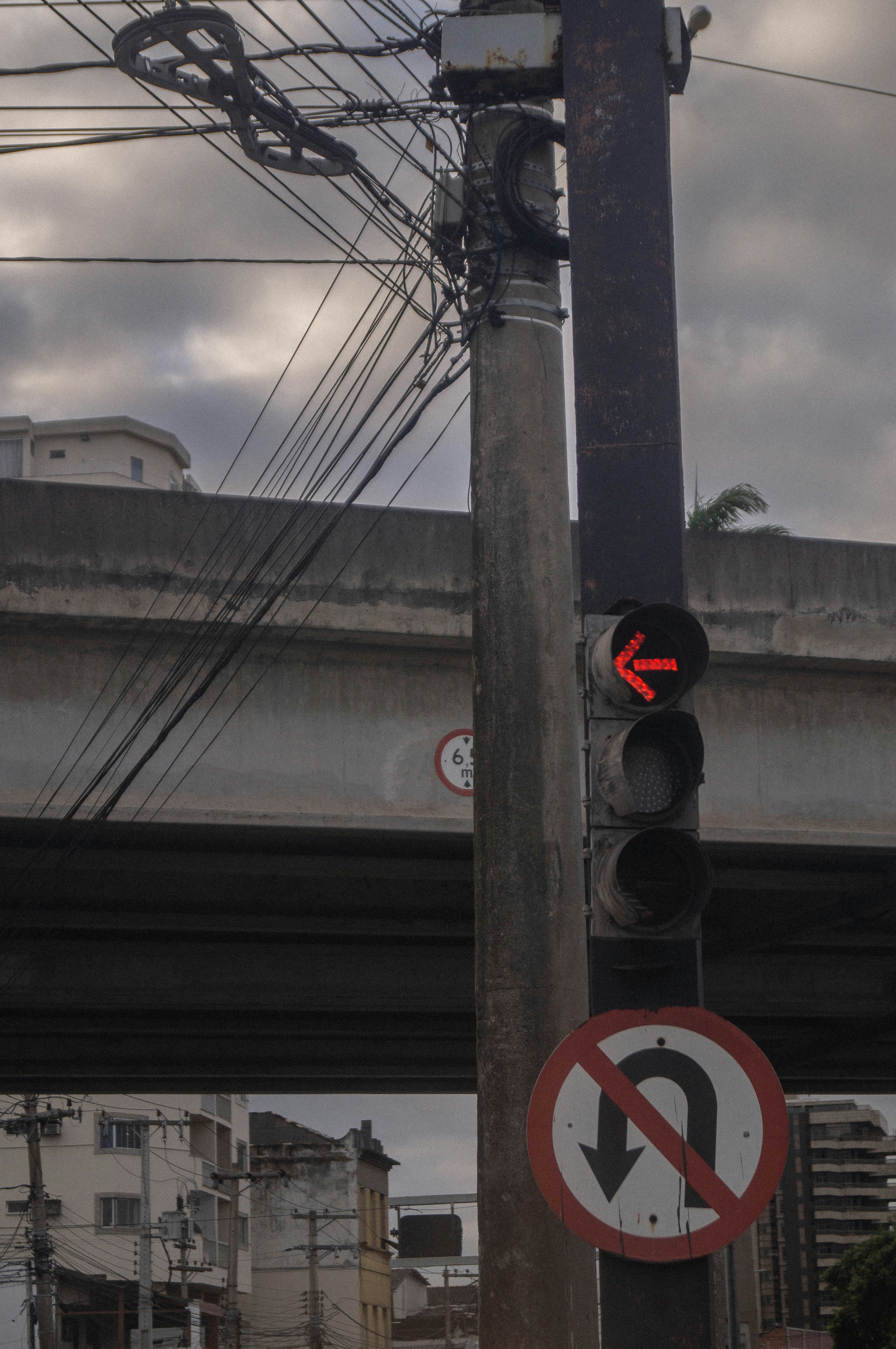 black traffic light on the street