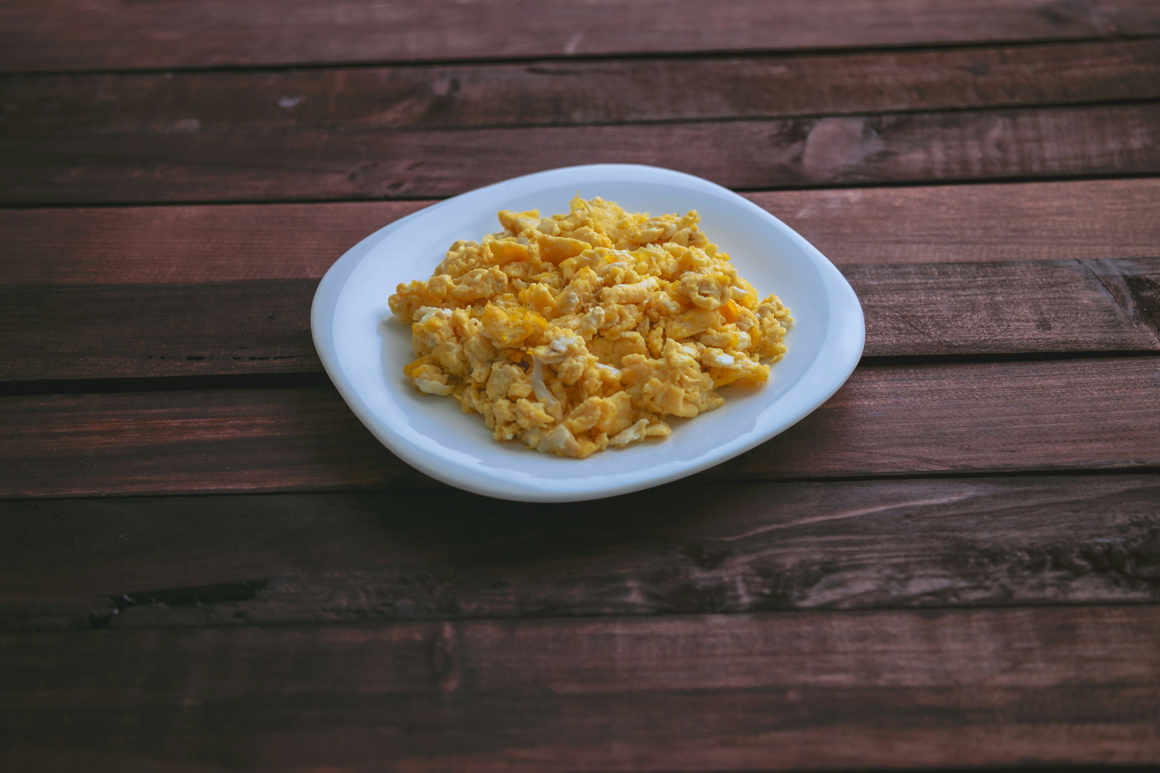 Yellow rice on white ceramic plate photo – Free Food Image on Unsplash