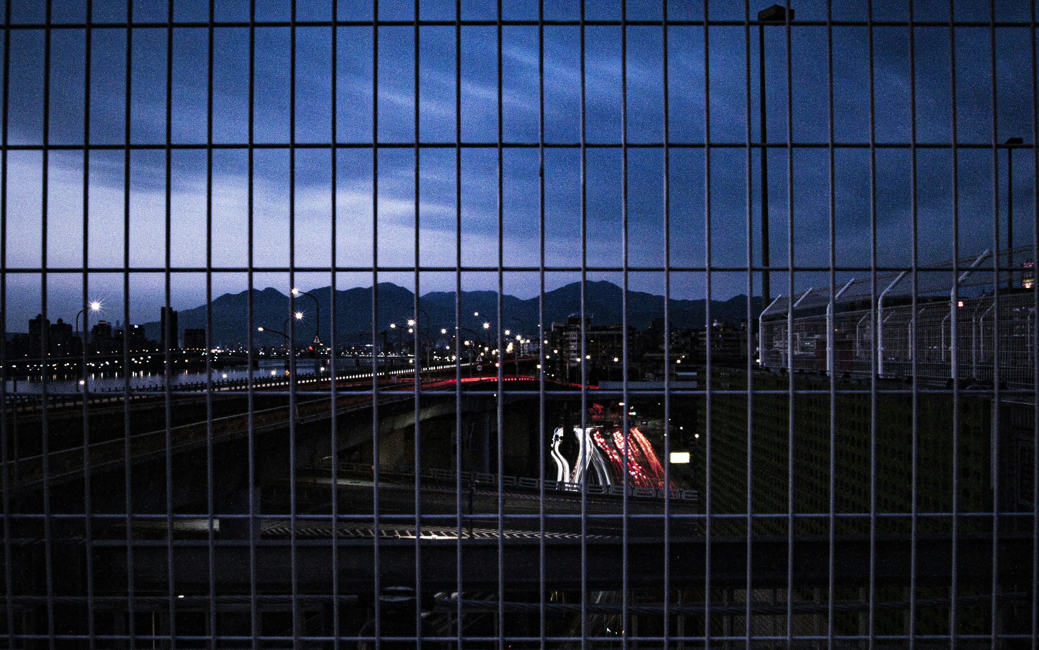 Urban Veins: Nightfall in Taipei