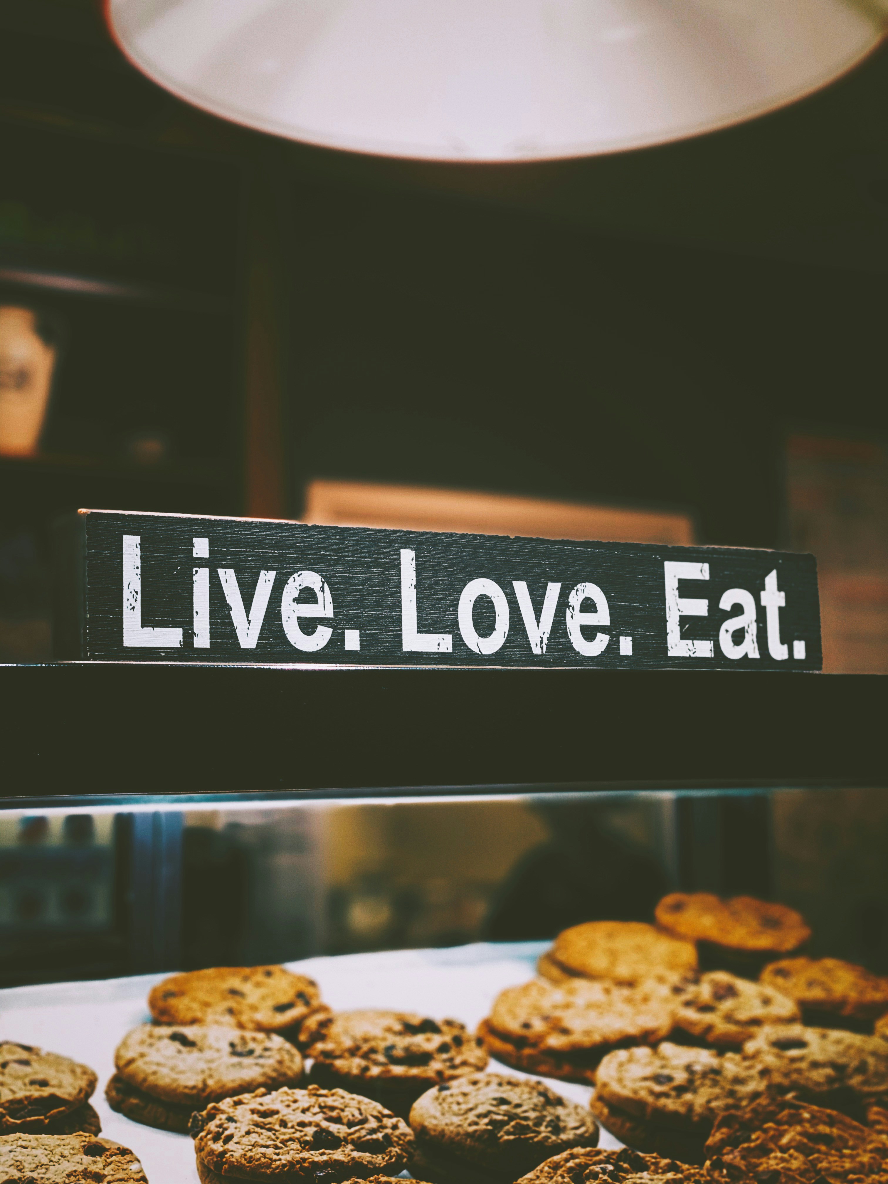 I am a good man i am a good man photo – Free Grey Image on Unsplash