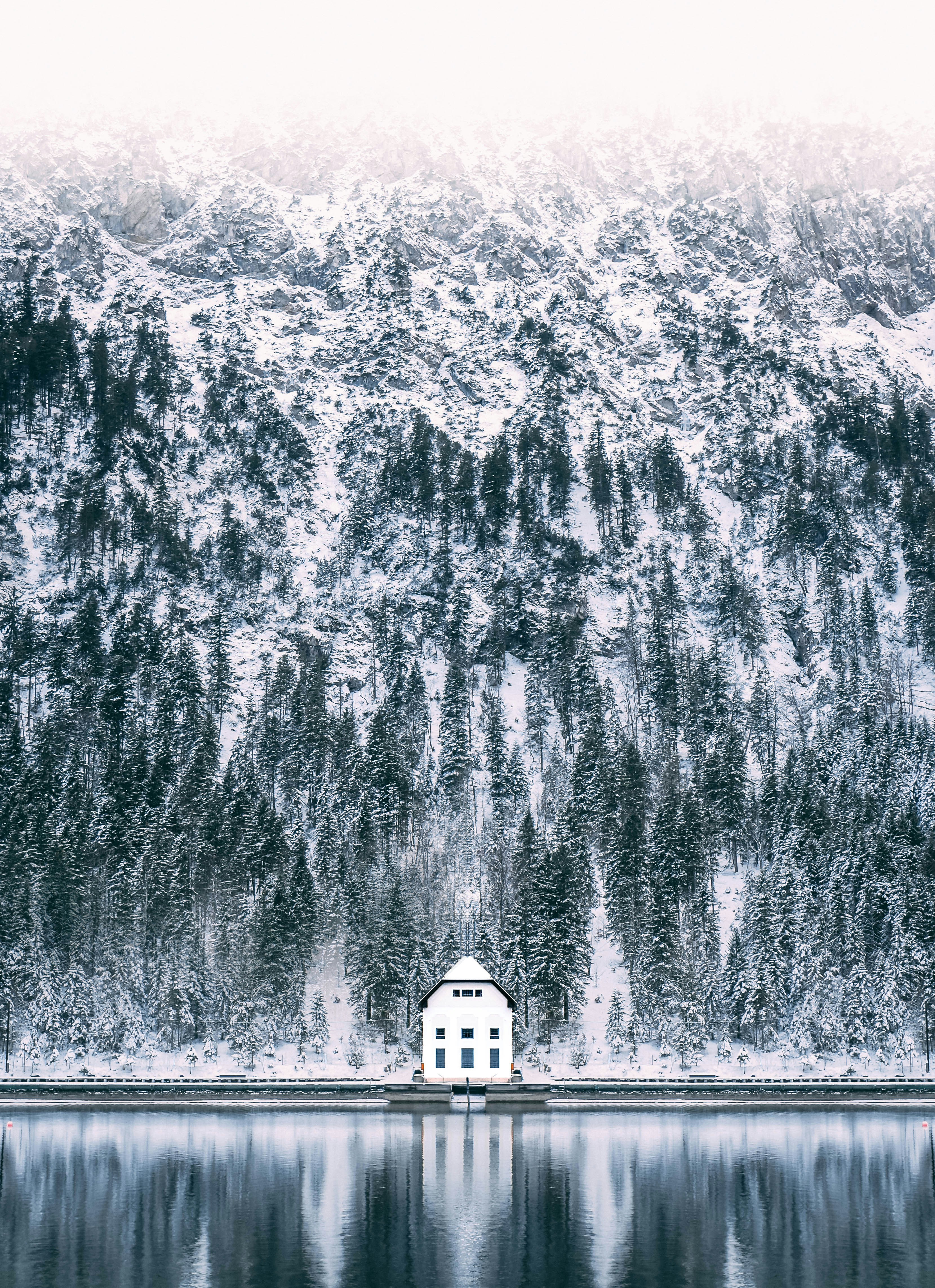 Snowbound Lodge Beneath a Silent Alpine Slope