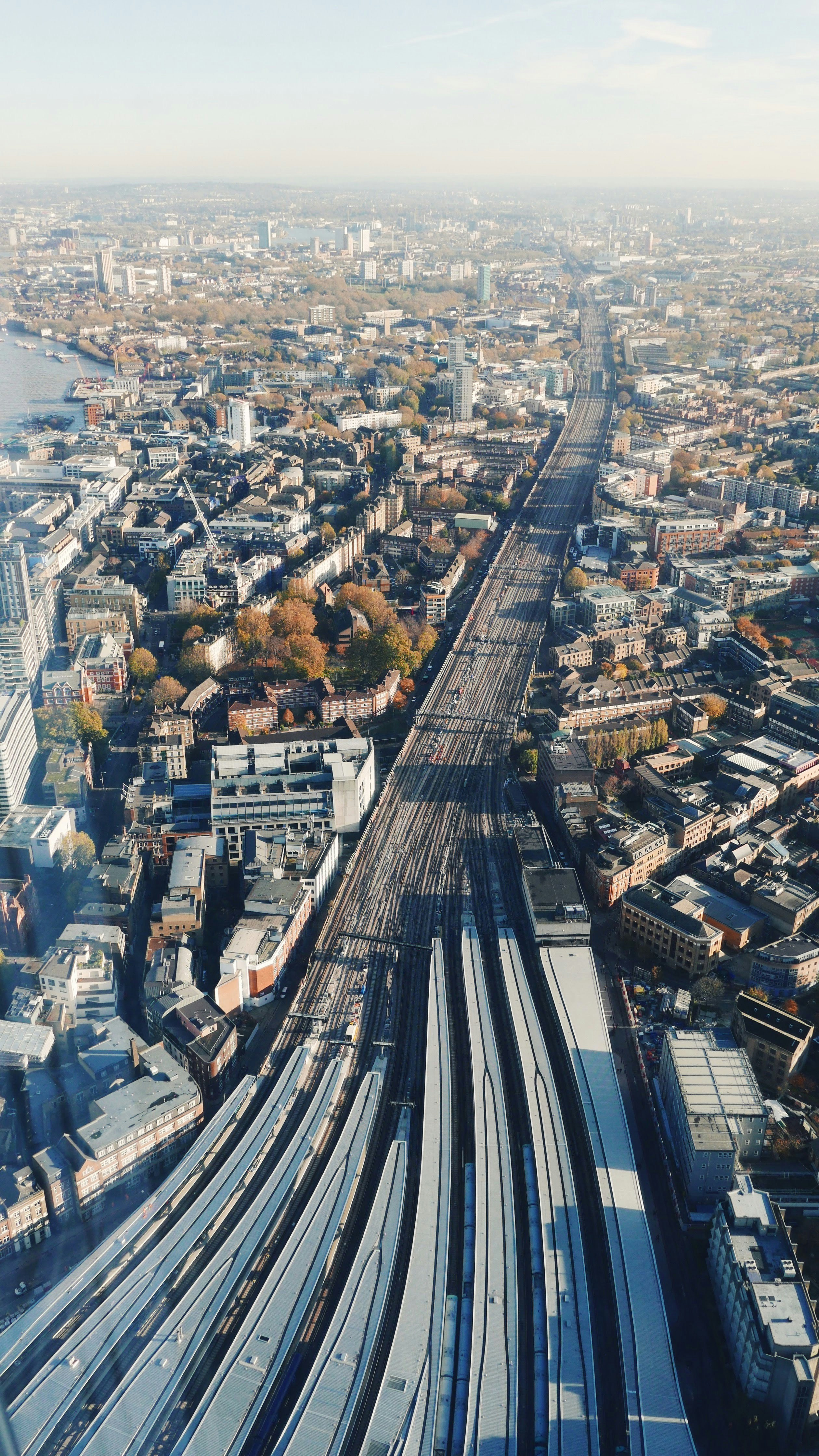 London Train Pictures | Download Free Images on Unsplash