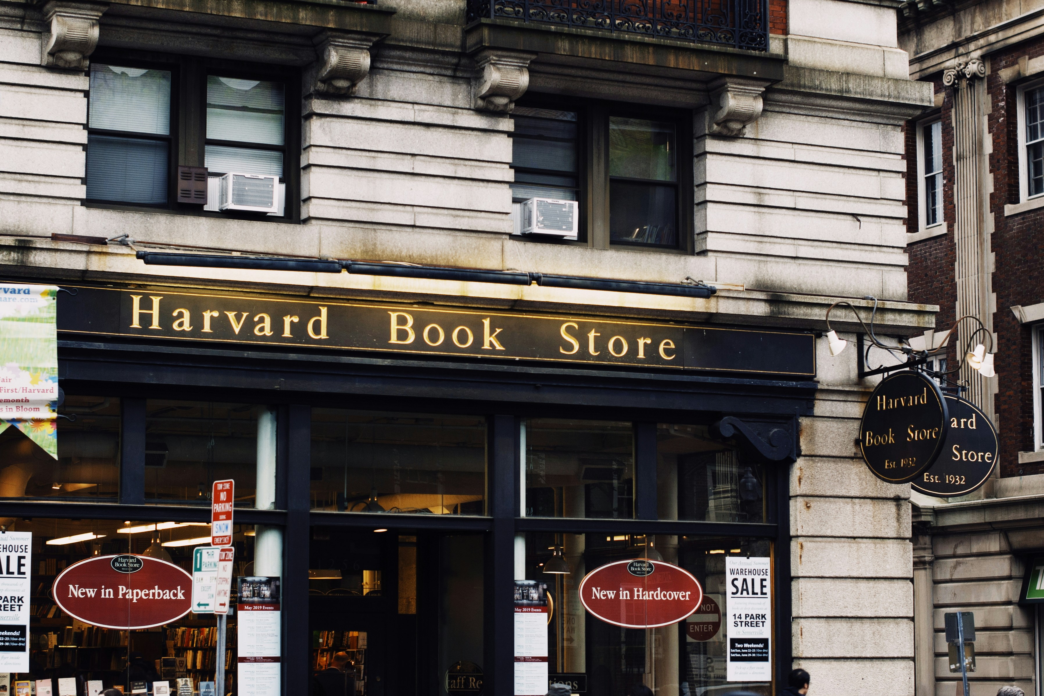 Harvard Book Store