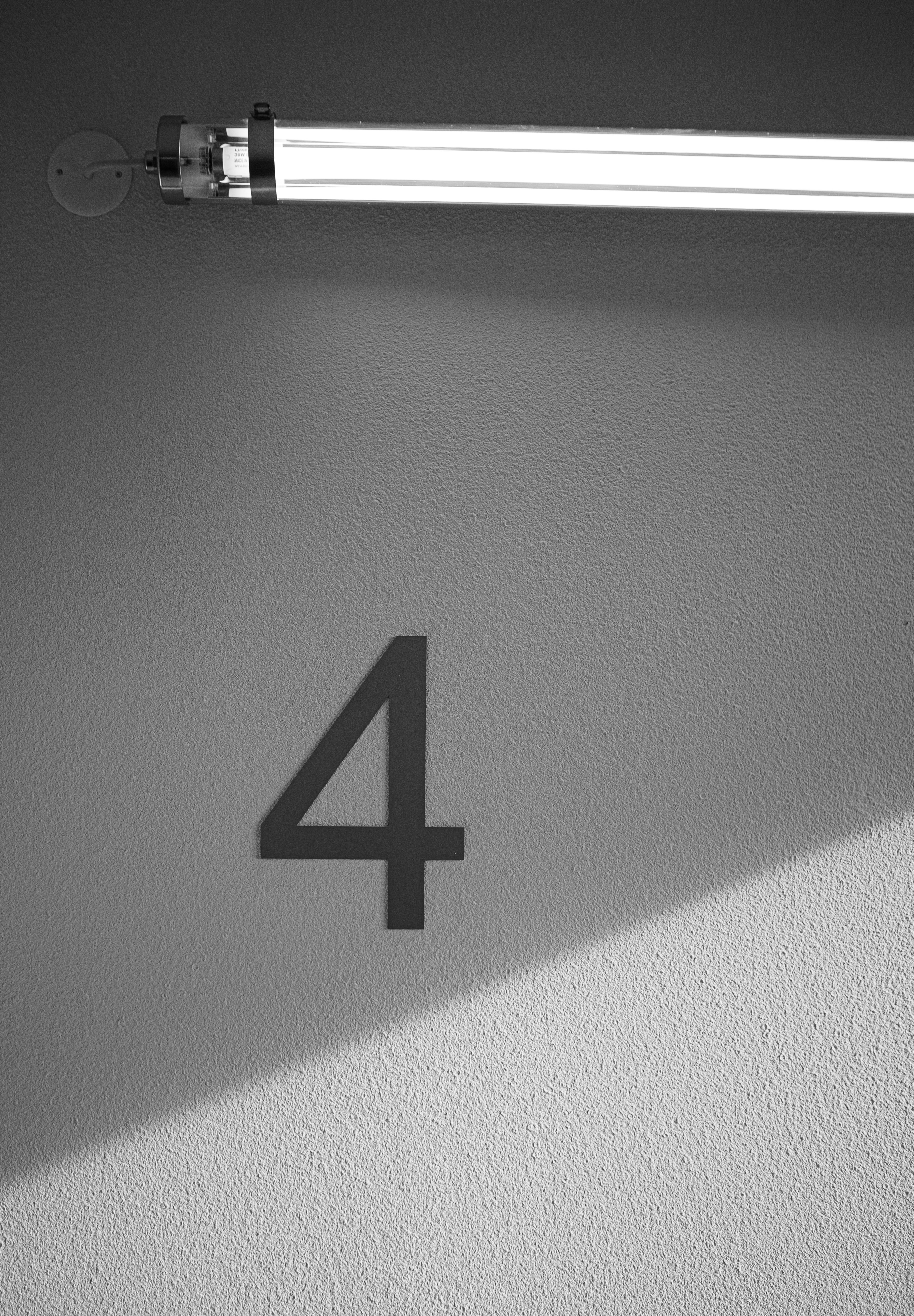 Black and white x sign photo – Free Grey Image on Unsplash