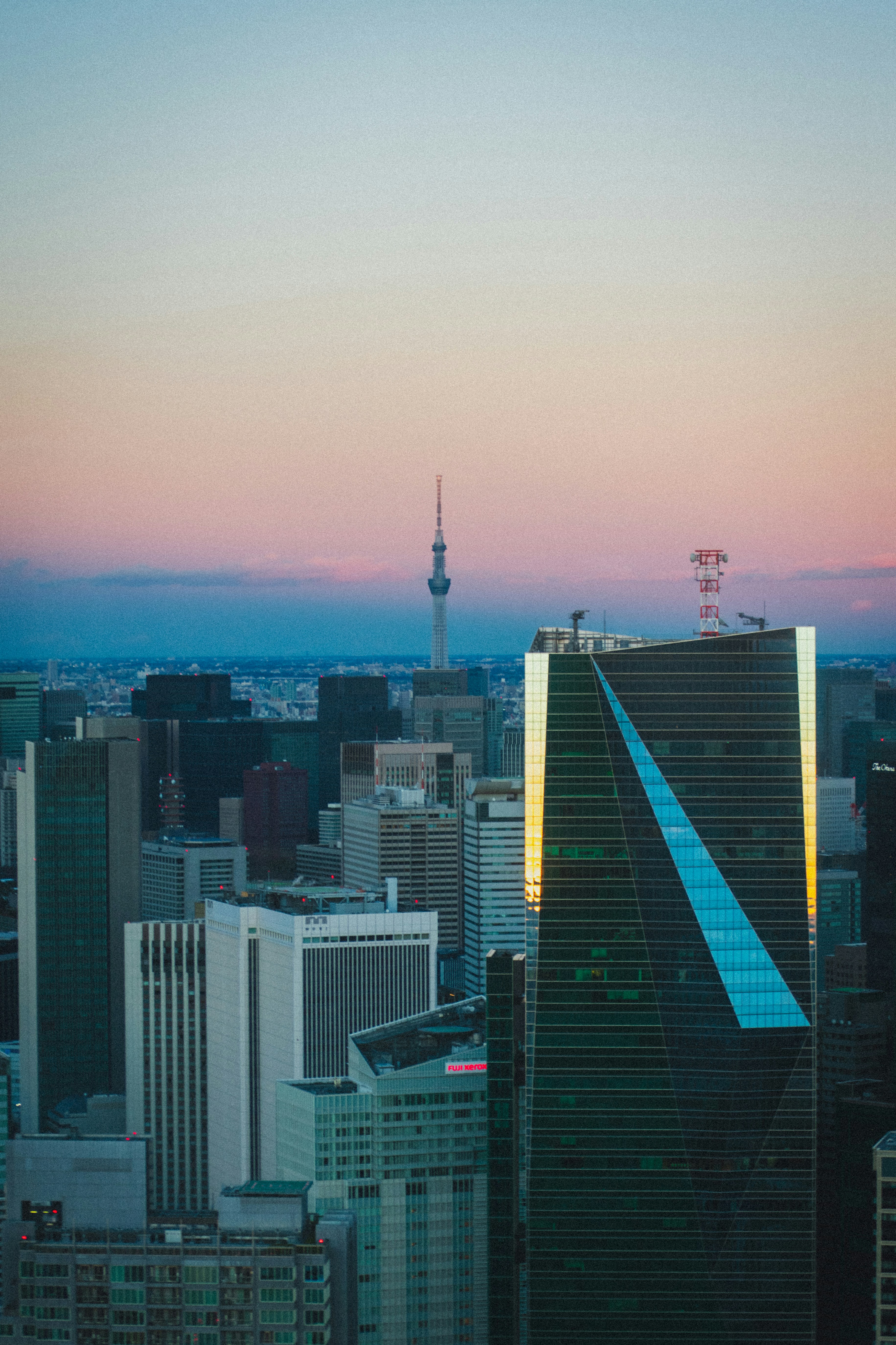 High rise buildings during daytime photo – Free Tōkyō Image on Unsplash