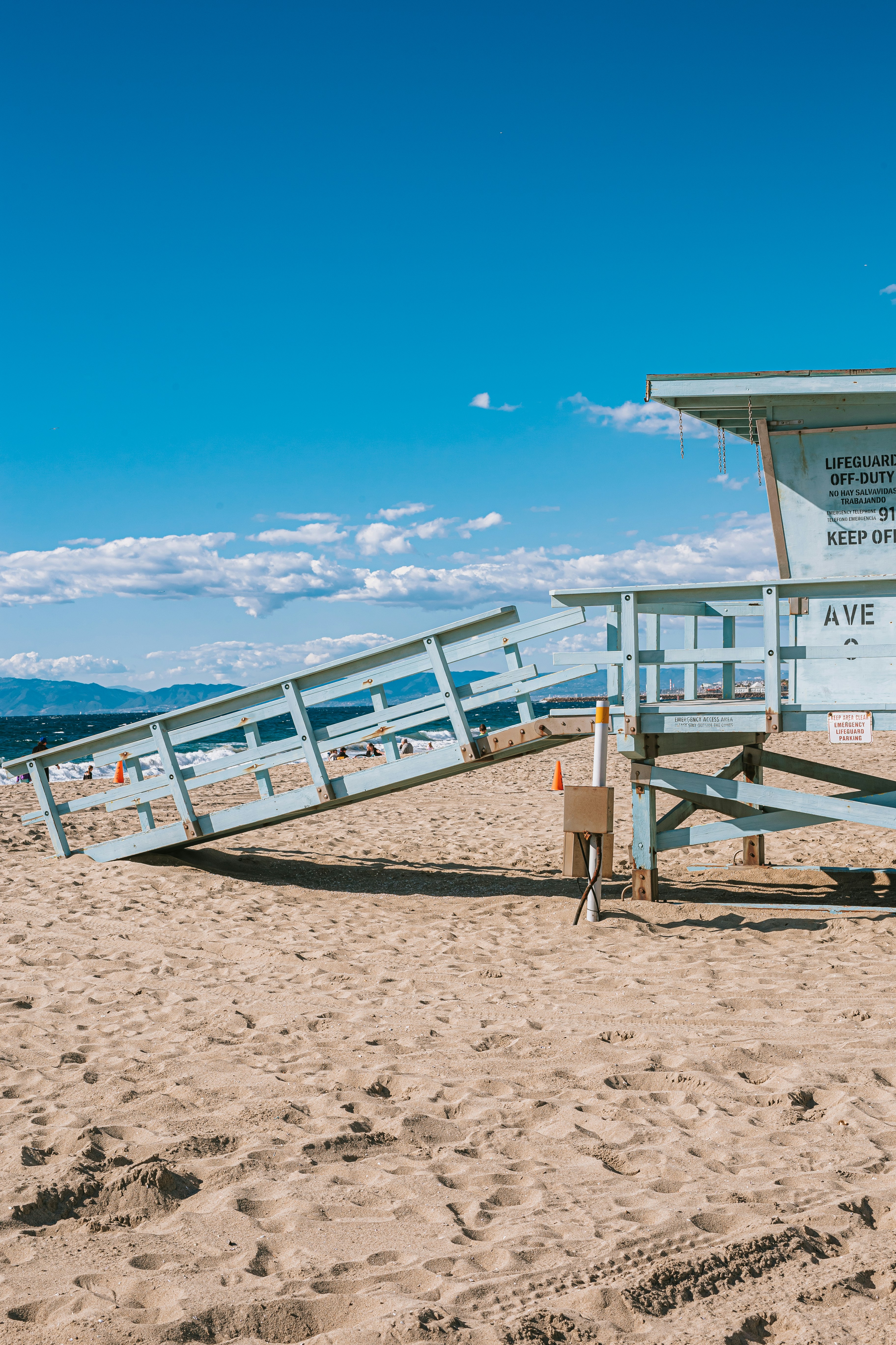 White wooden lifeguard house on beach during daytime photo – Free Blue ...