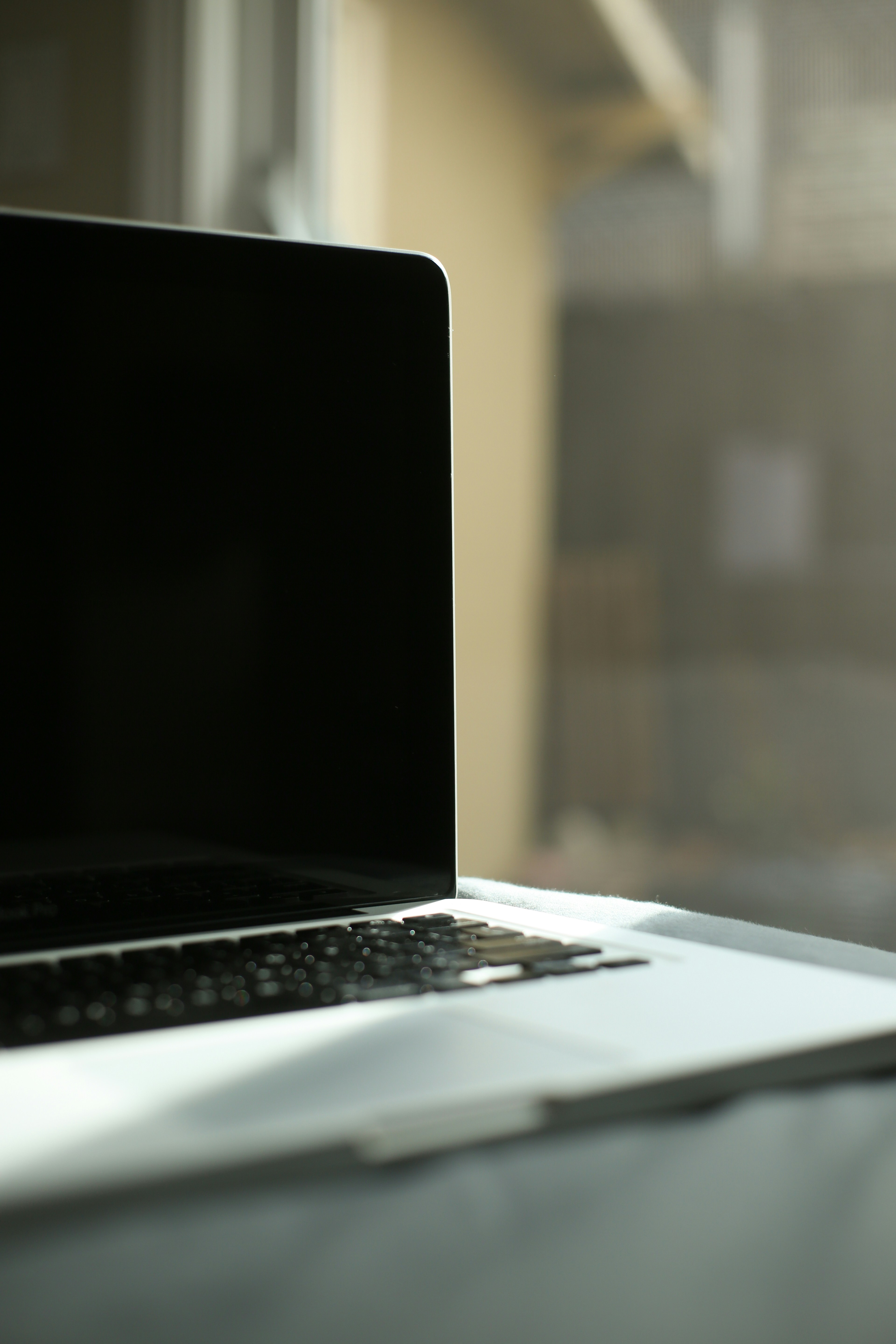 Black and silver laptop computer photo – Free Laptop Image on Unsplash