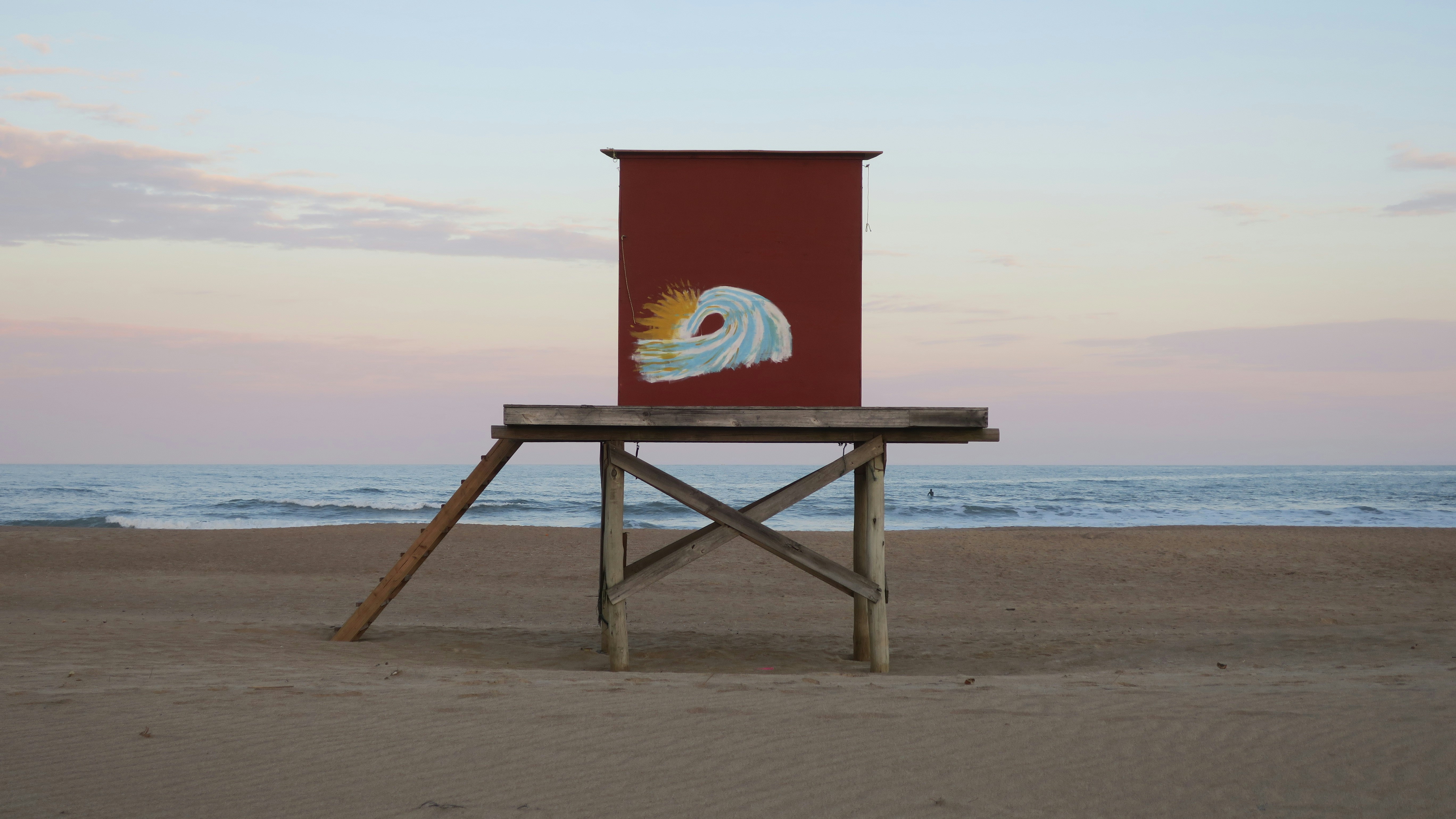 Brown wooden lifeguard house on beach during daytime photo – Free Beach ...