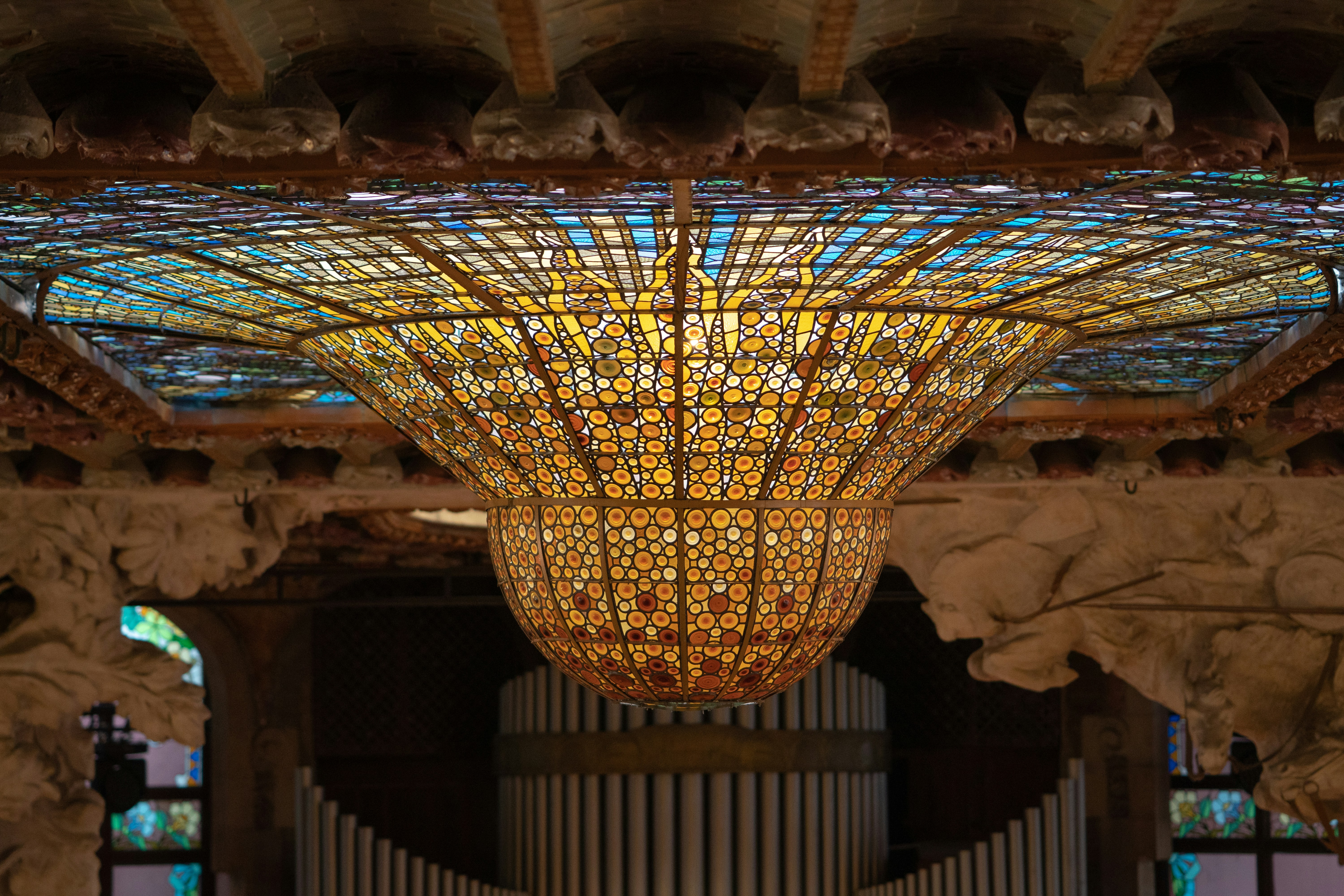 gold and white floral ceiling