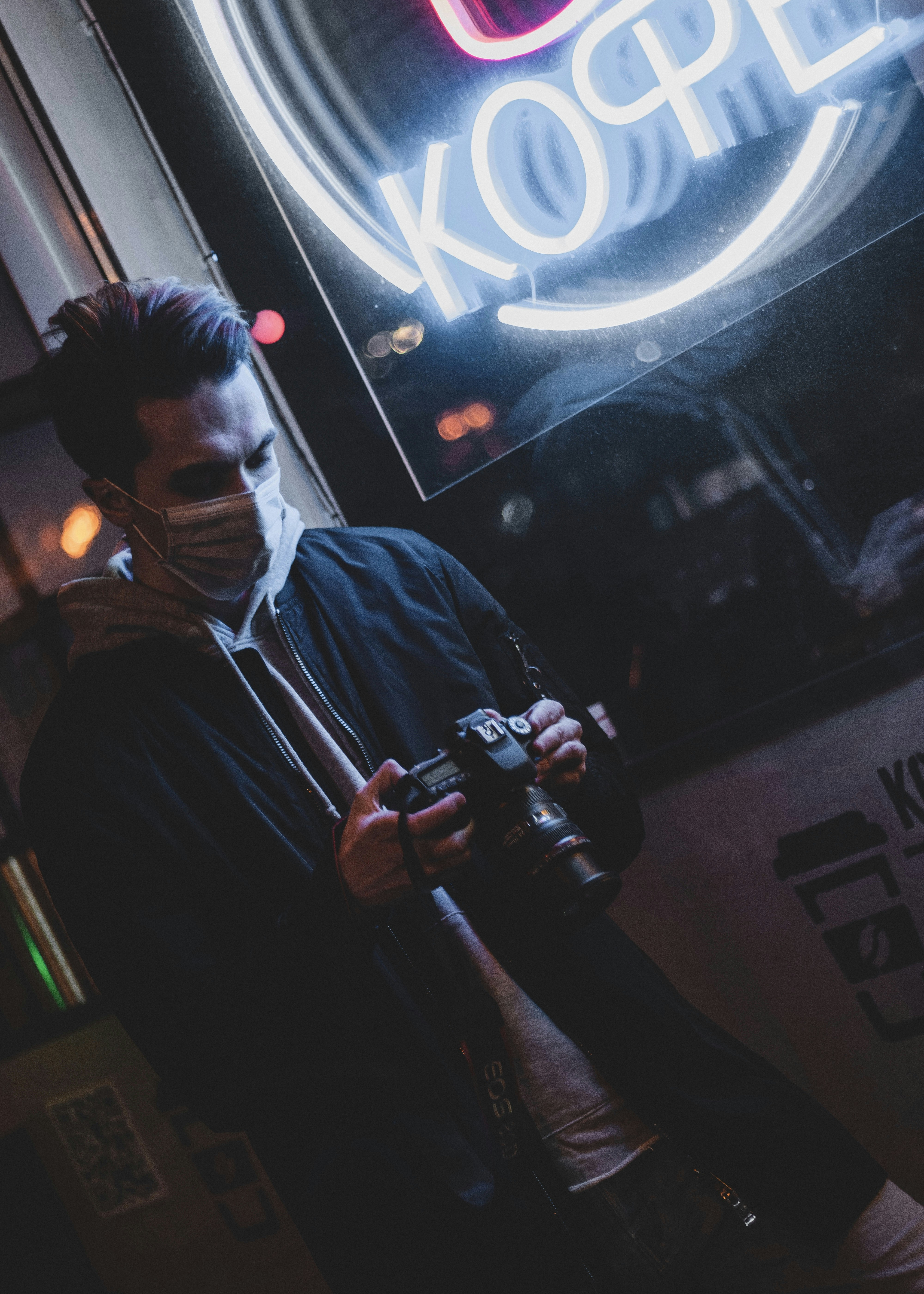 Photo by ERNEST TARASOV with Canon EOS M50