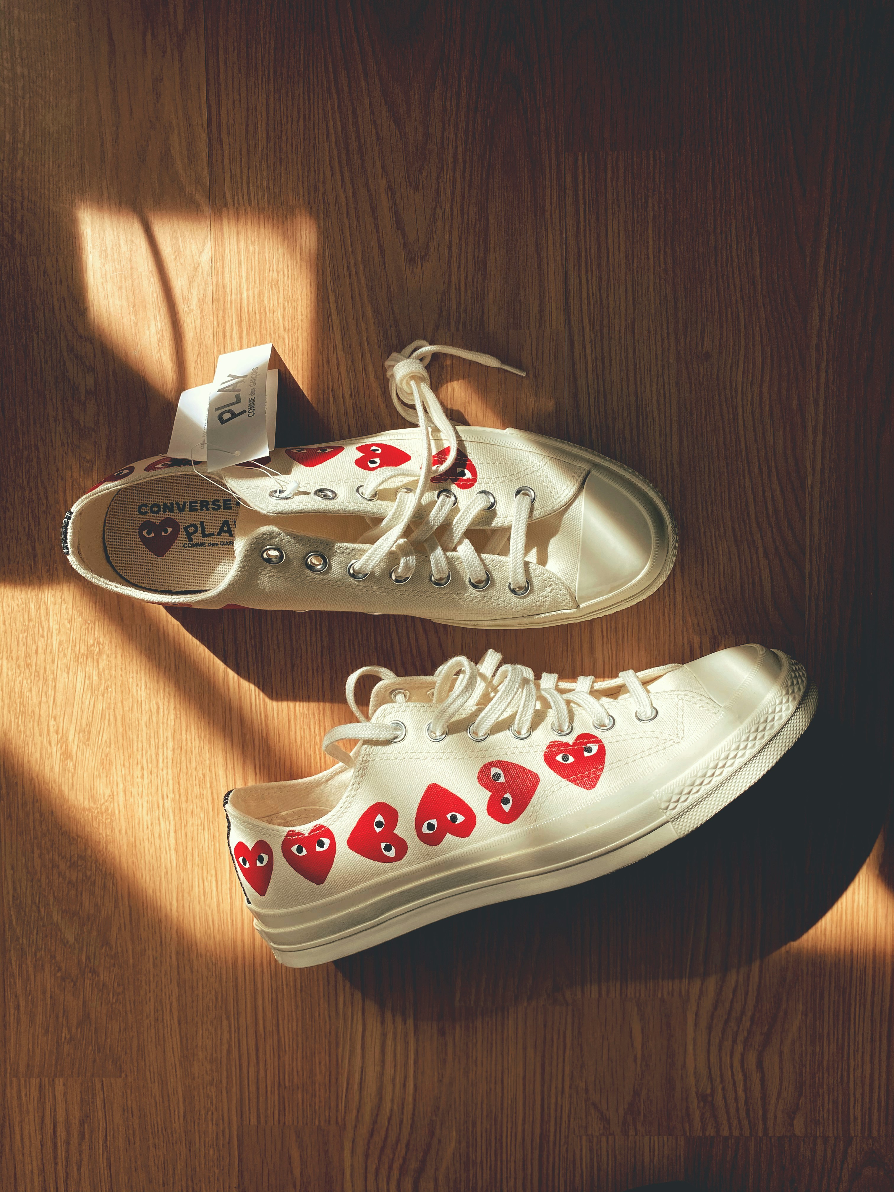 Light-hearted, sneaker edition ✨