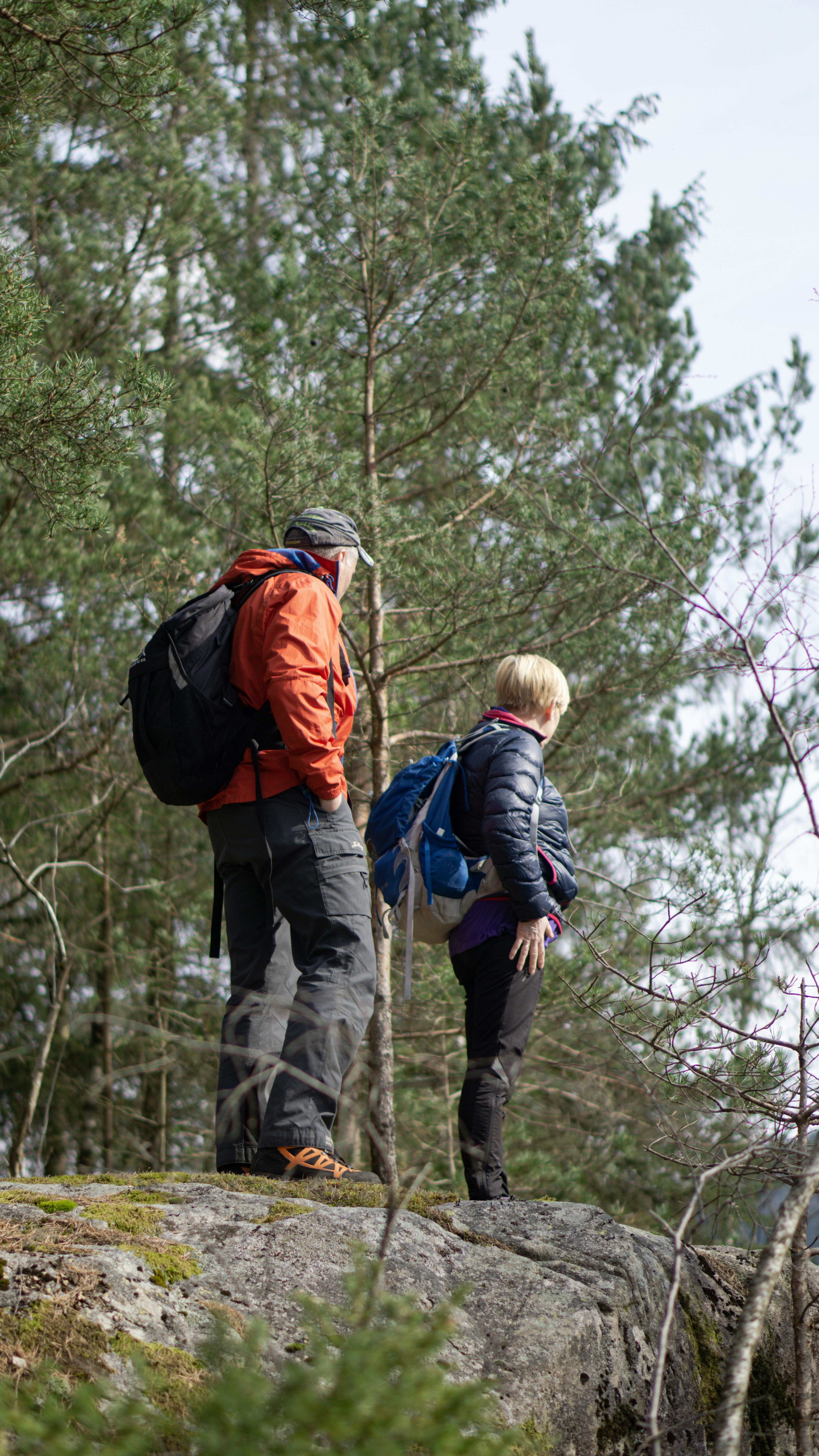 Person With Backpack Pictures | Download Free Images on Unsplash