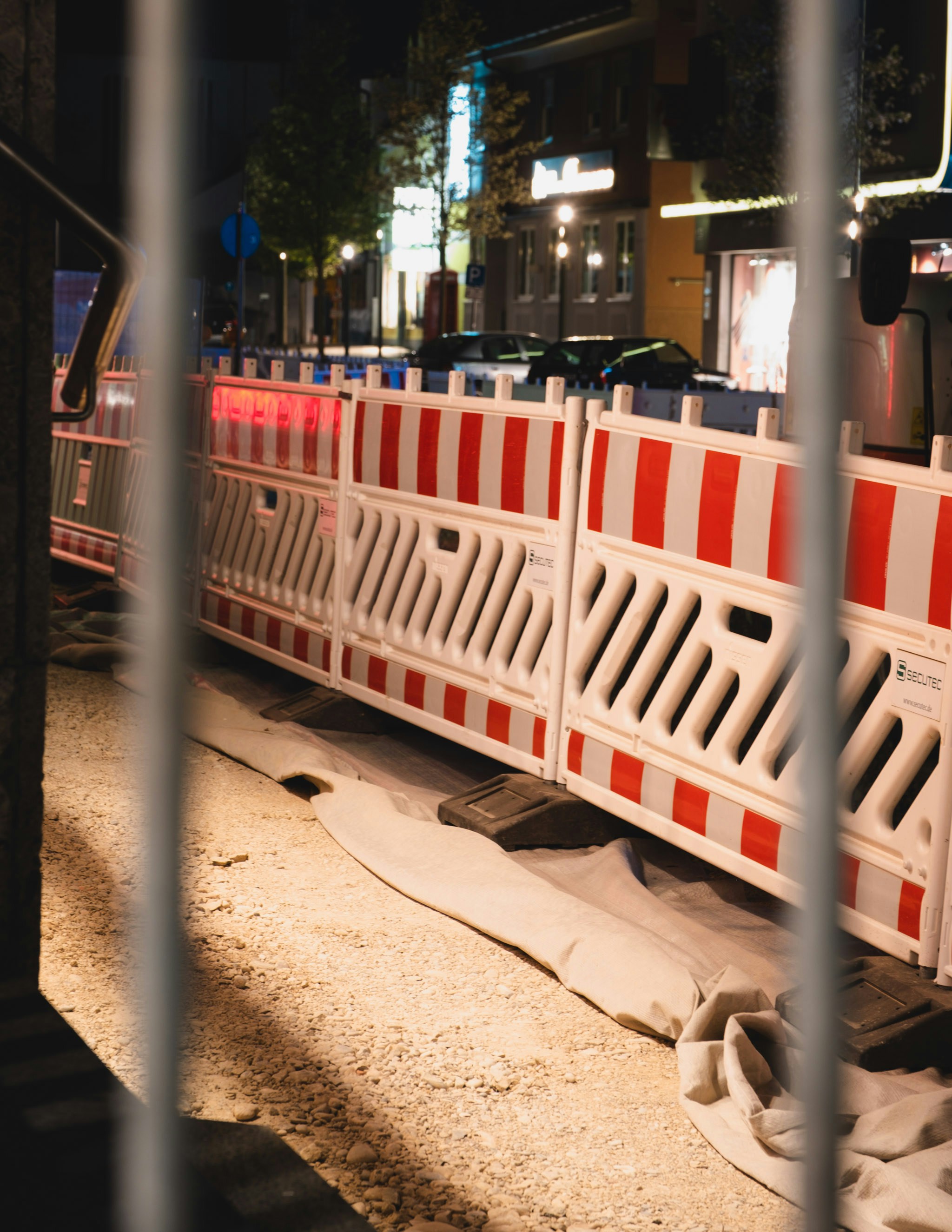 Barricade Pictures | Download Free Images on Unsplash