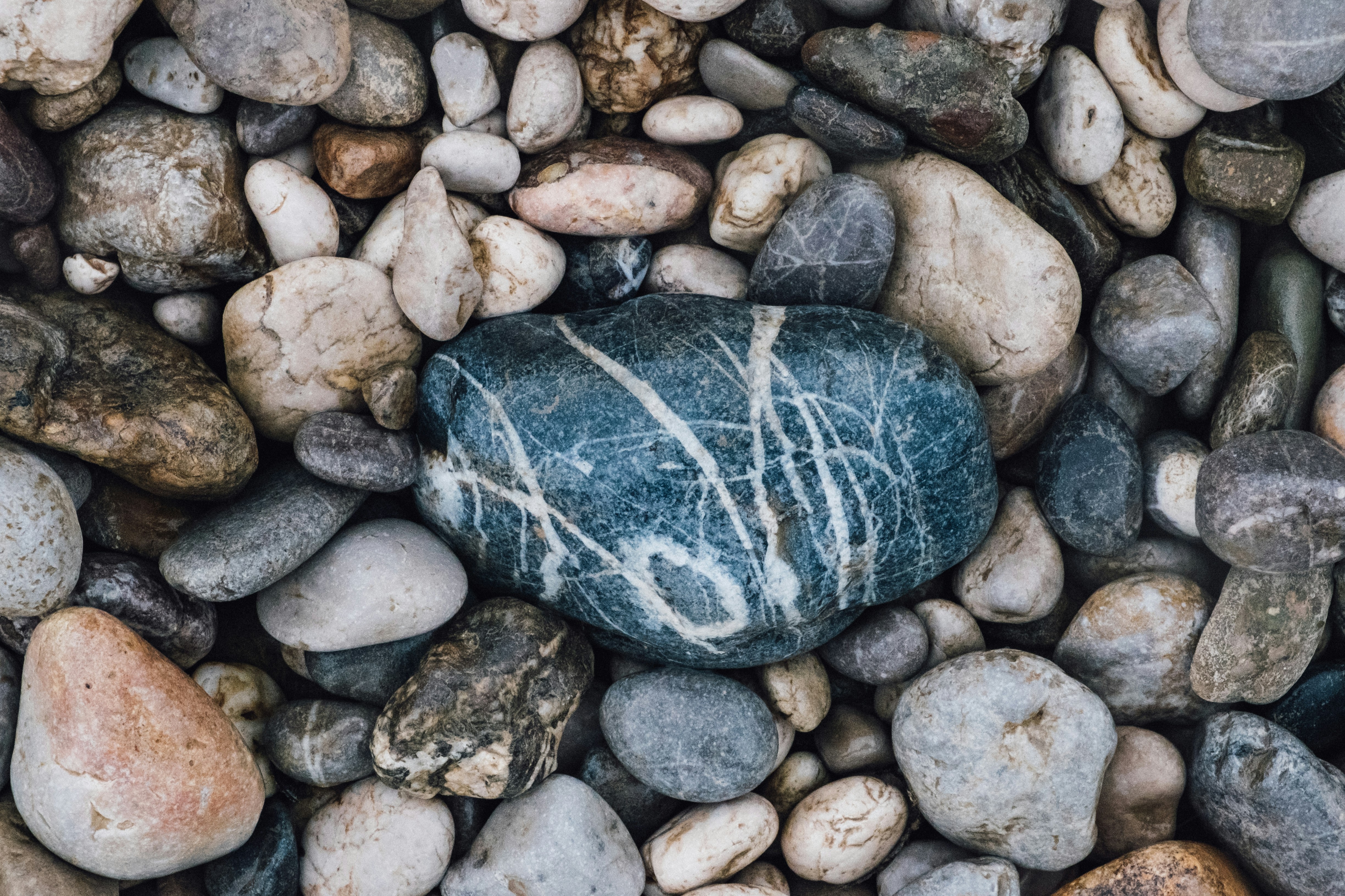 Patterns in Pebble Symphony