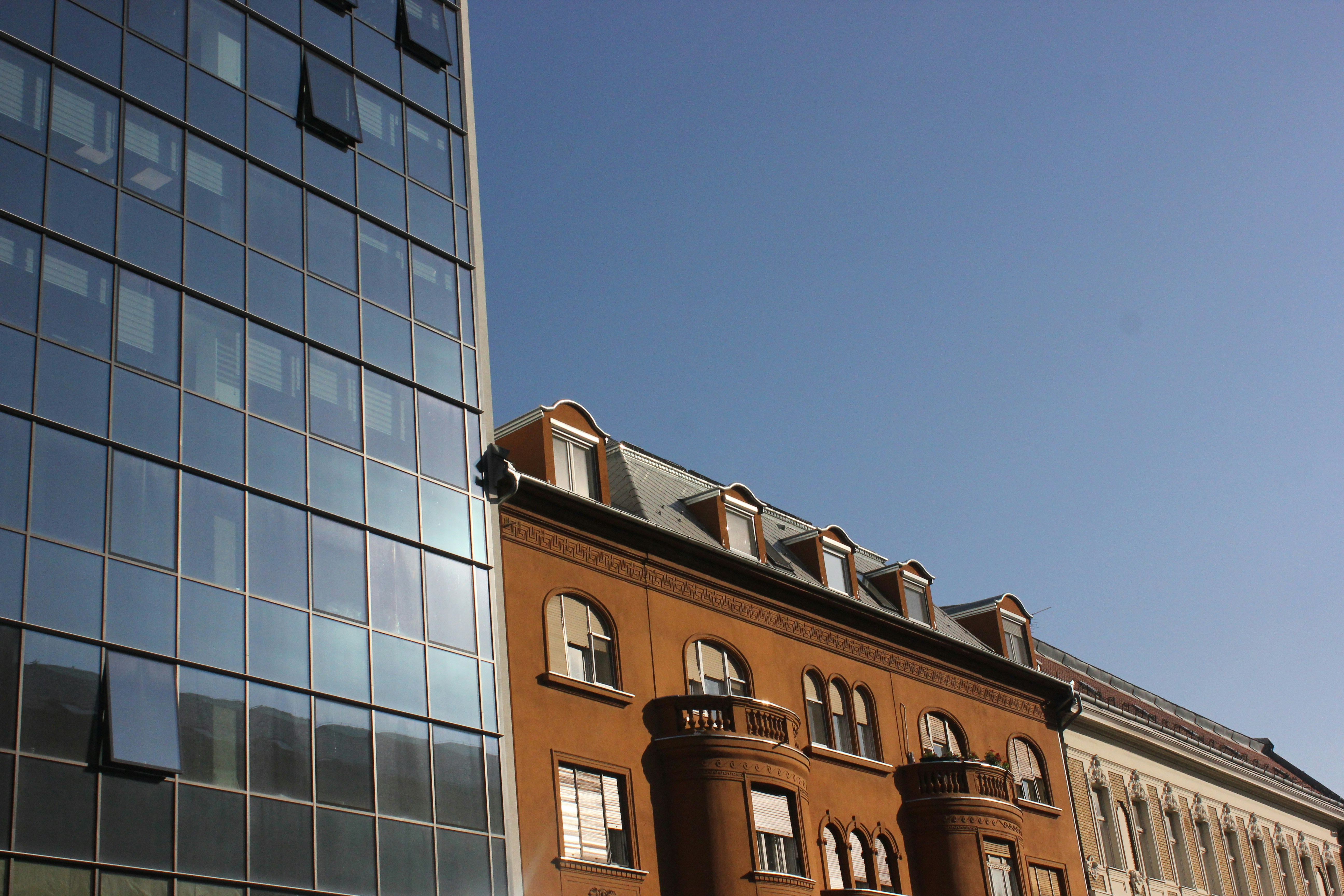 Sad City Pictures | Download Free Images on Unsplash