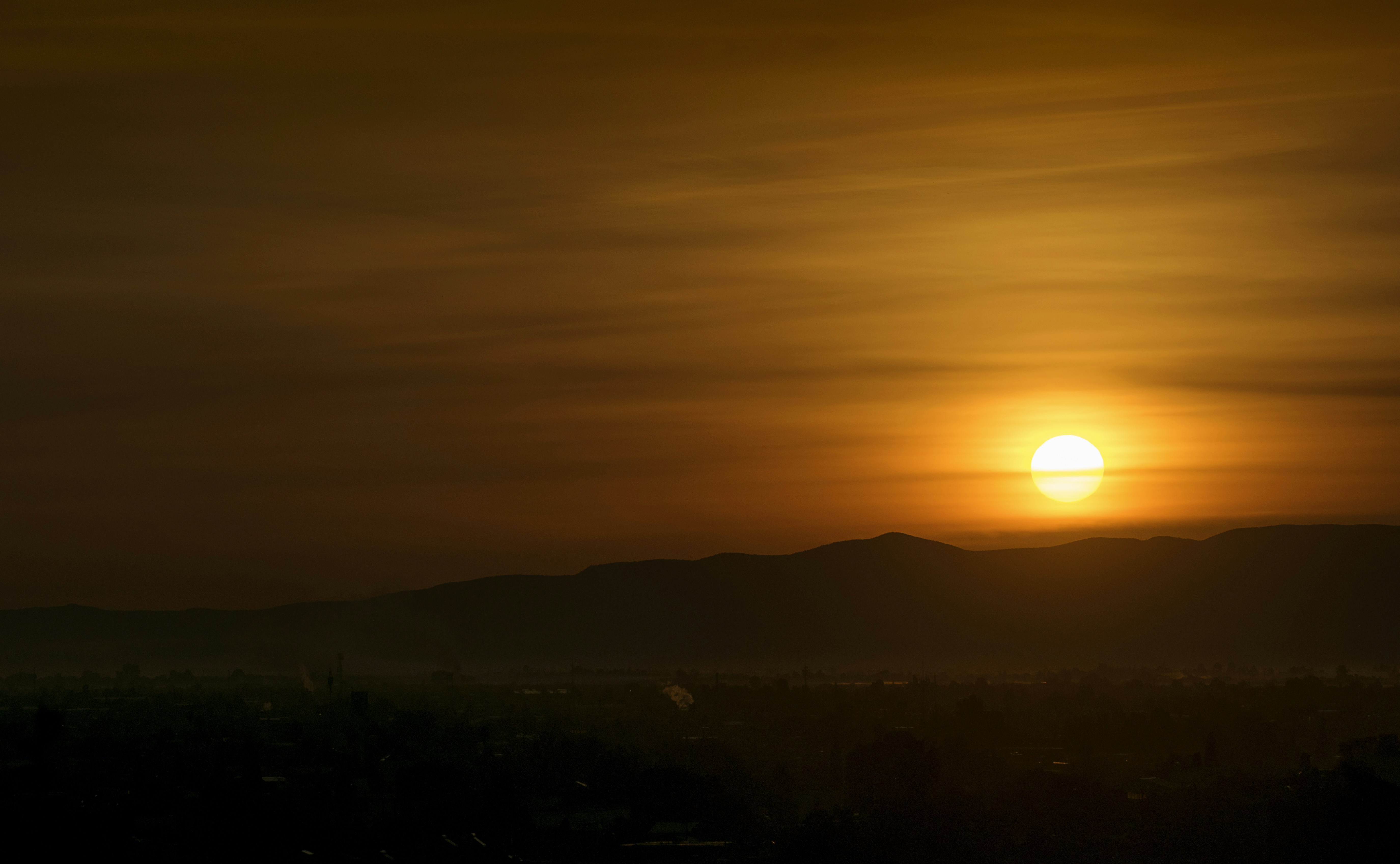 Silhouette of mountain during sunset photo – Free Durango Image on Unsplash