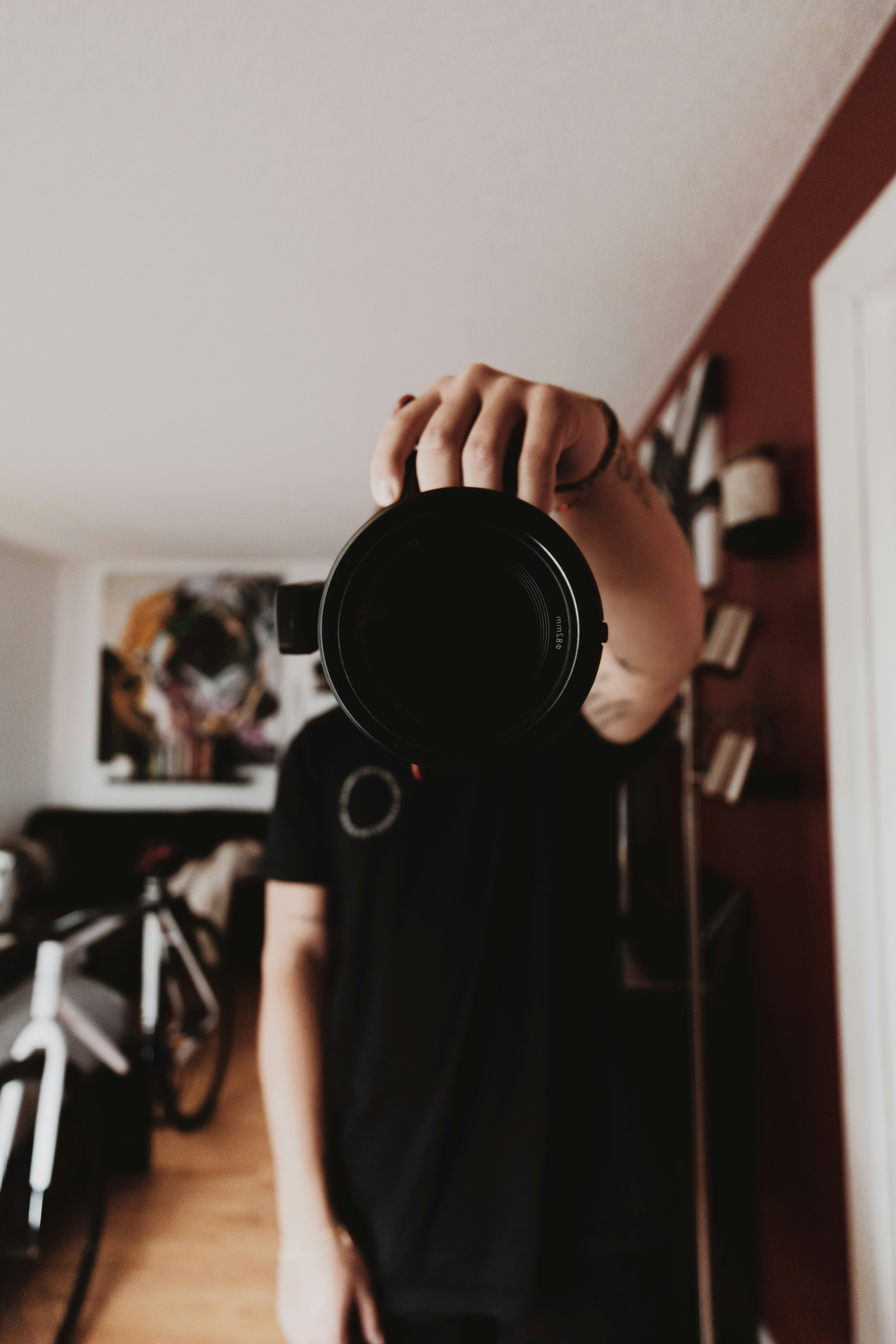 Person holding black camera lens photo – Free Machine Image on Unsplash