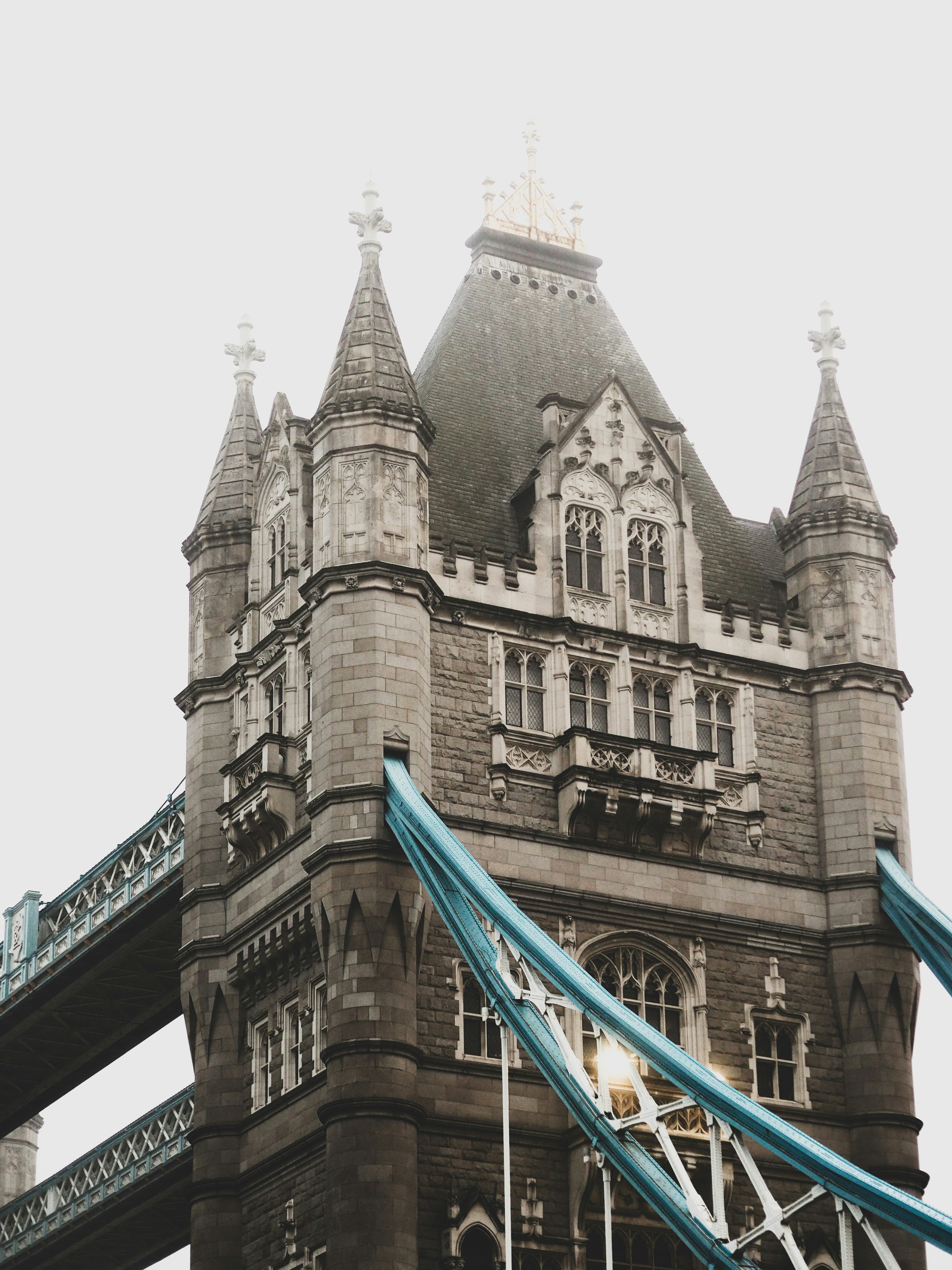 Blue Threads over Stone Towers: Tower Bridge in Sharp Focus