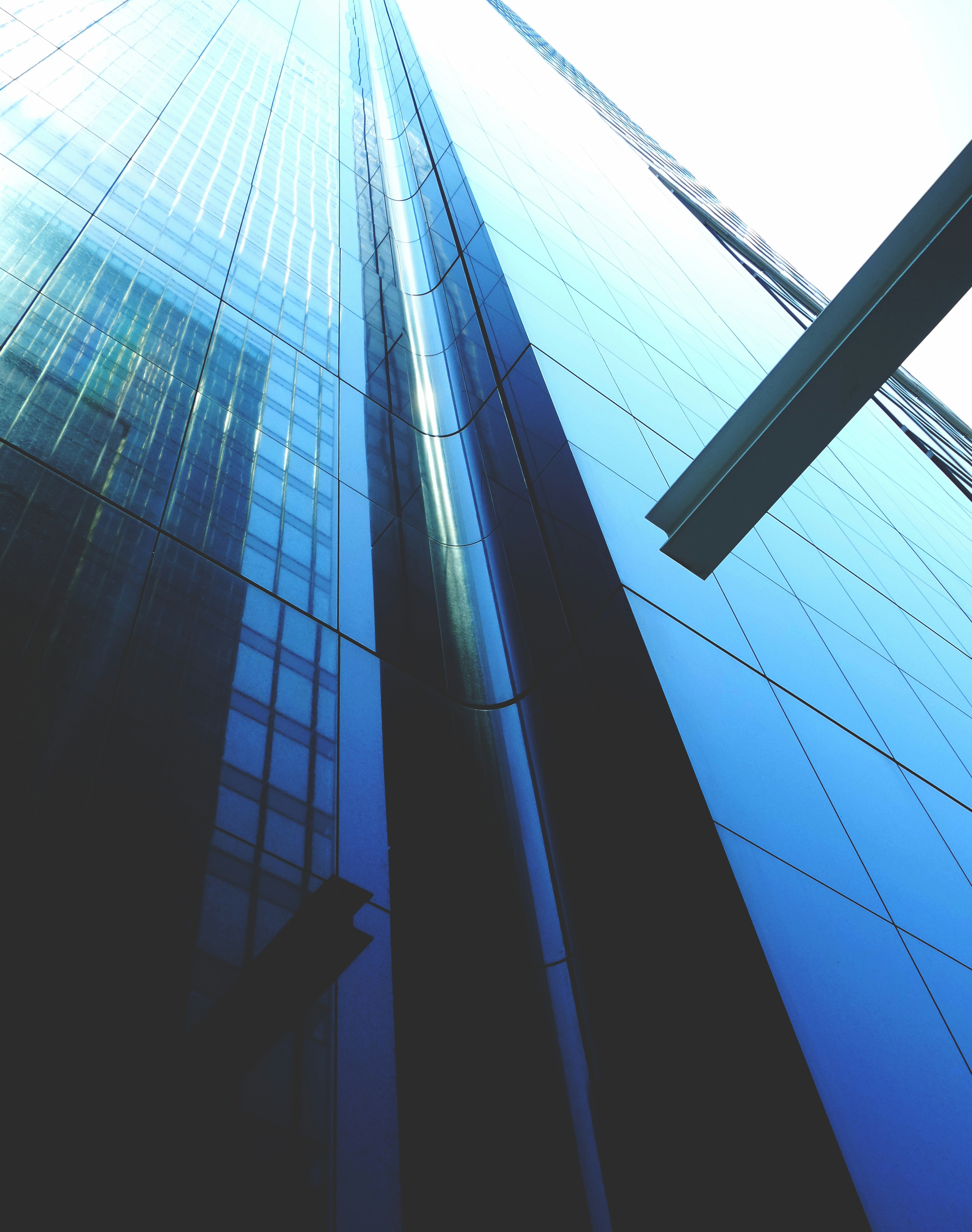 Black metal frame glass building photo – Free Blue Image on Unsplash