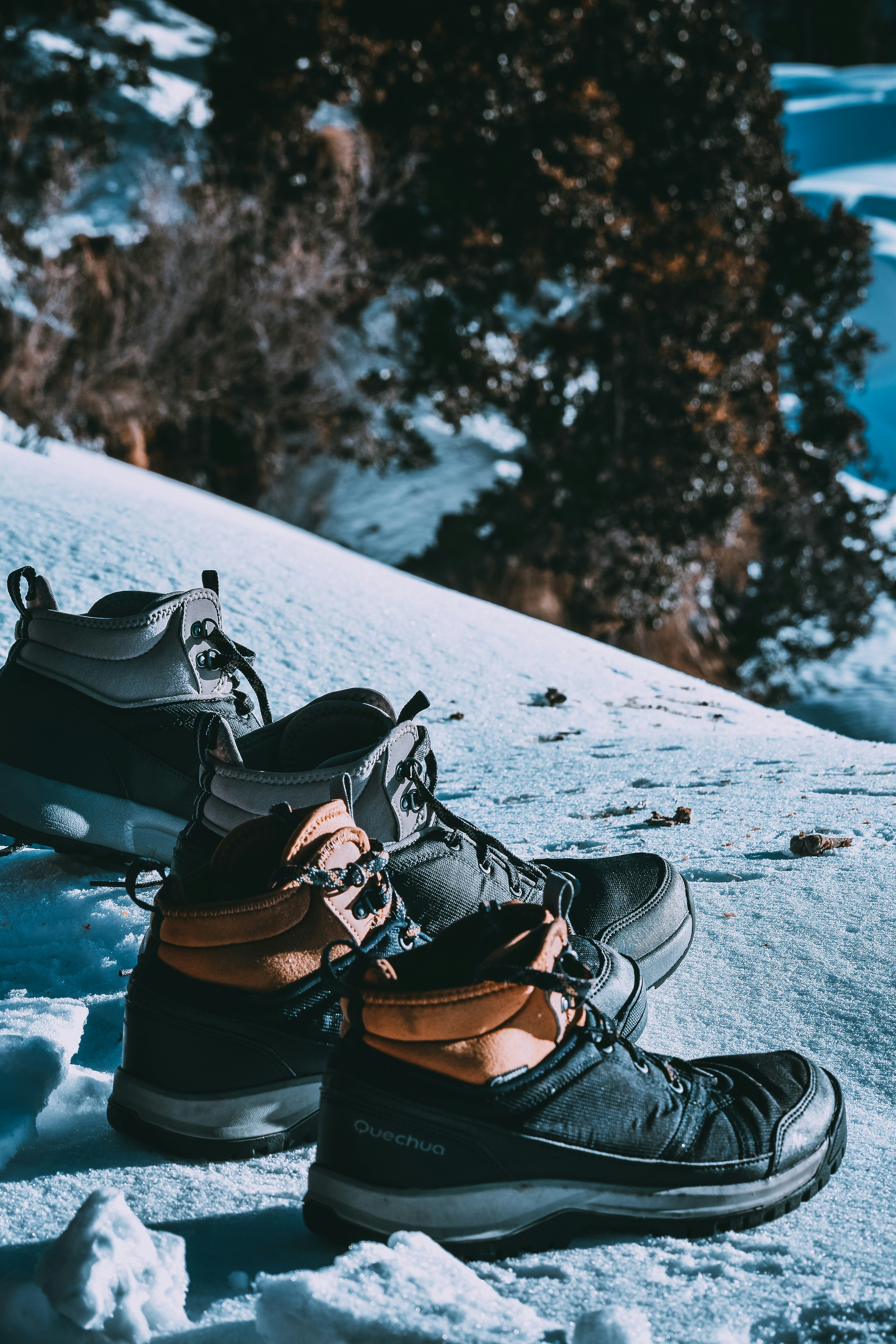 Boots on Fresh Snow: Quiet Alpine Light on Rugged Gear