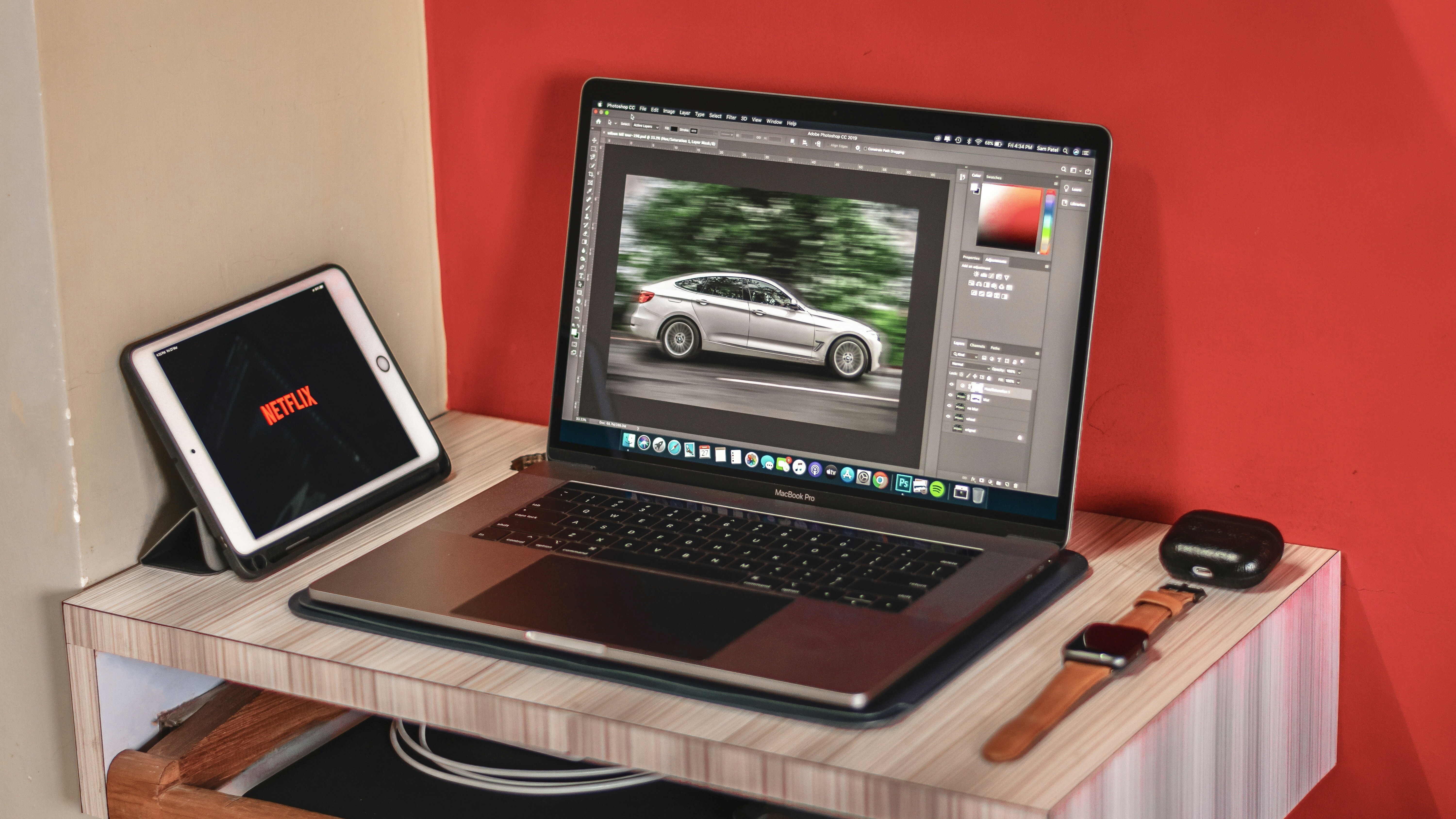 Black and red asus laptop computer photo – Free Chikhli Image on Unsplash