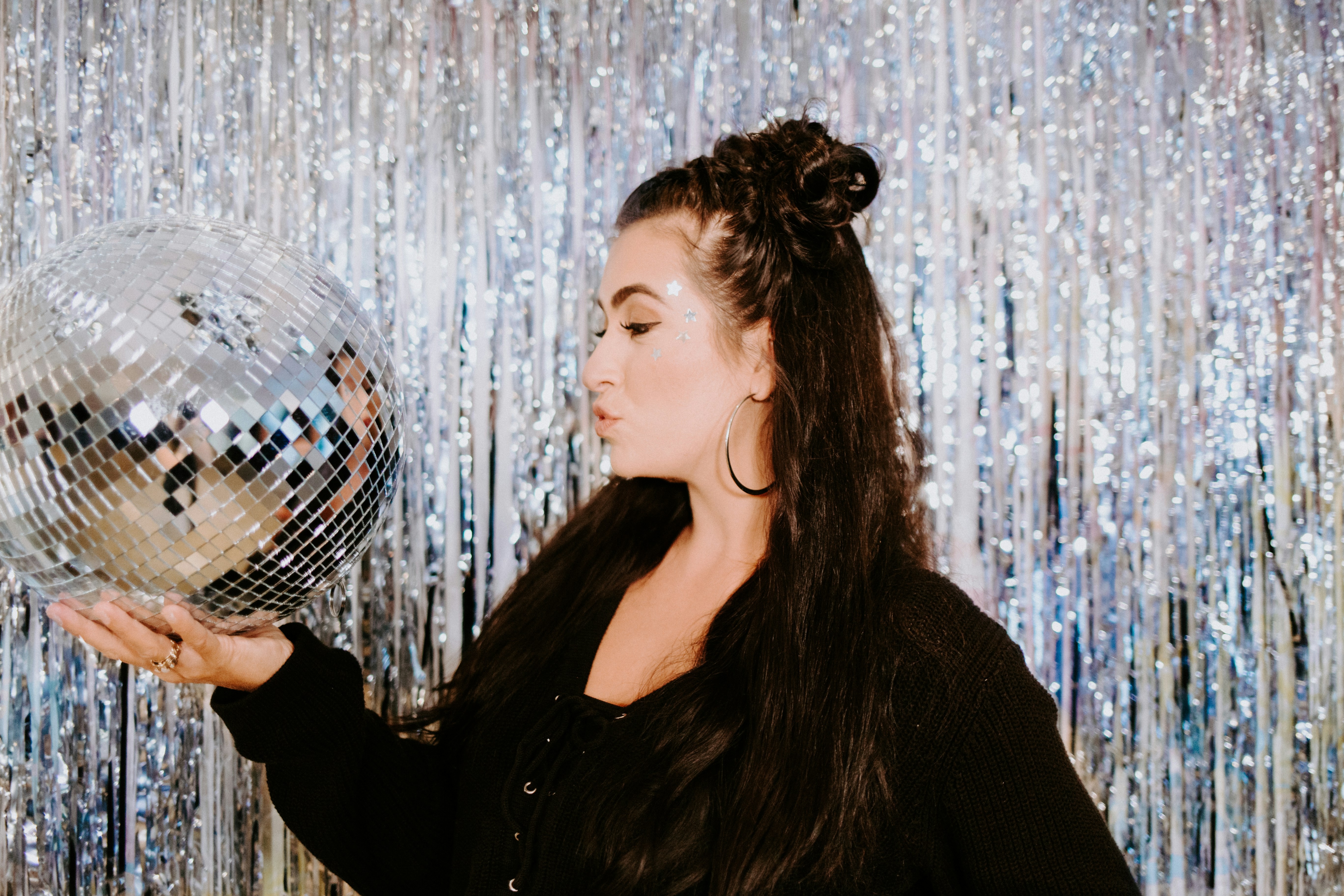 Reflective Moments at the Disco