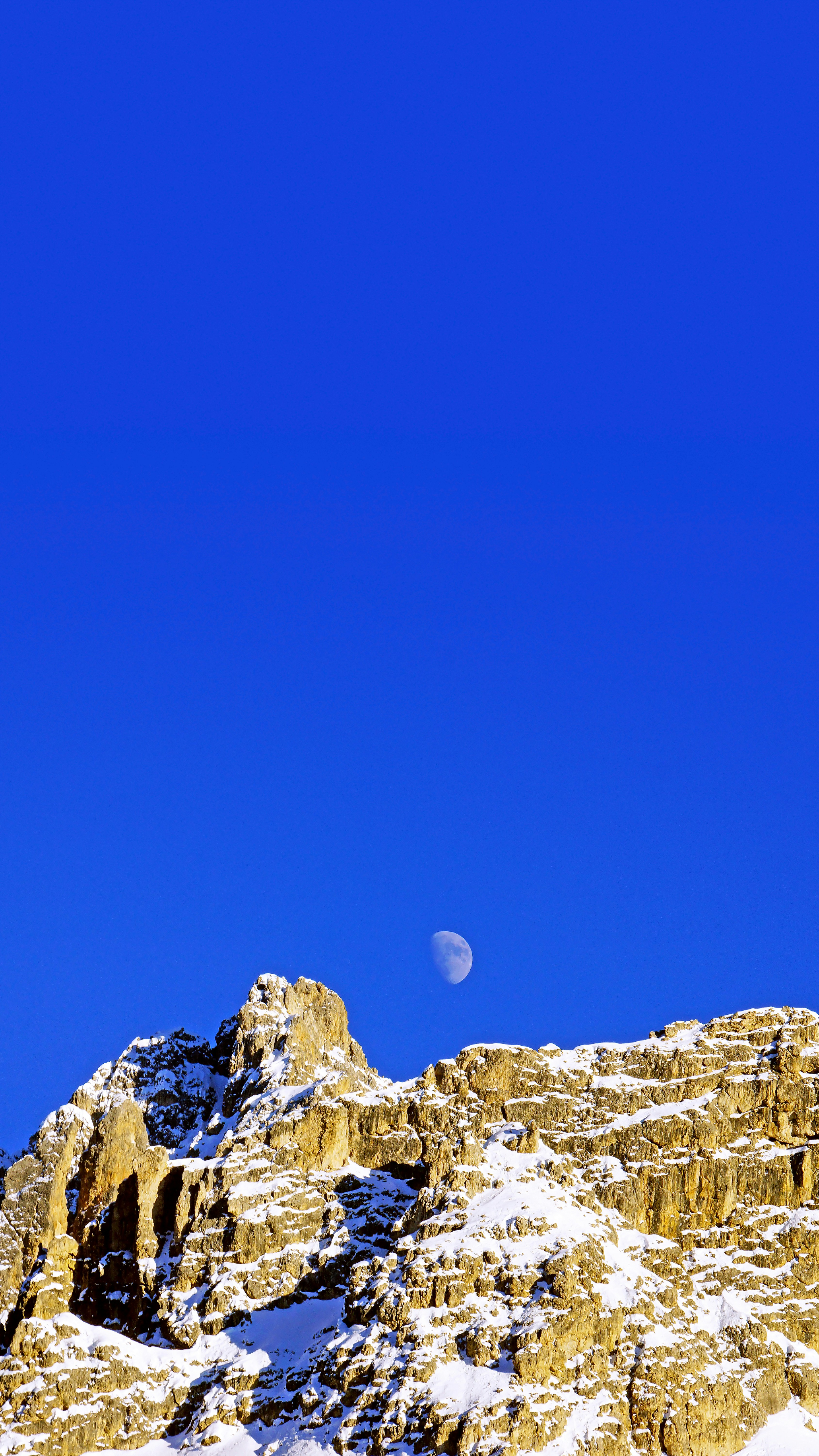 White and brown rock formation under blue sky during daytime photo ...
