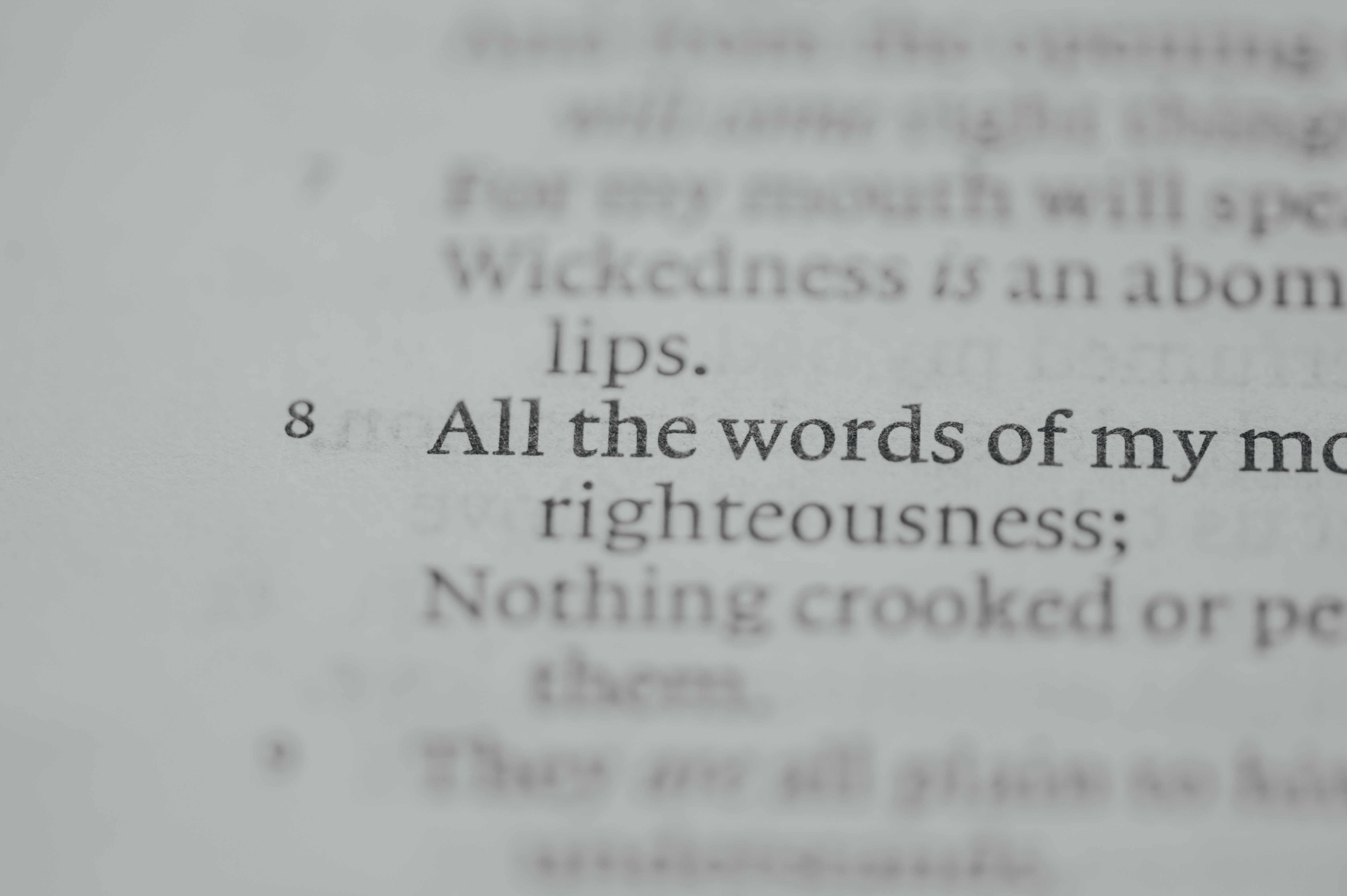 How To Choose The Right Font For Your Watermark