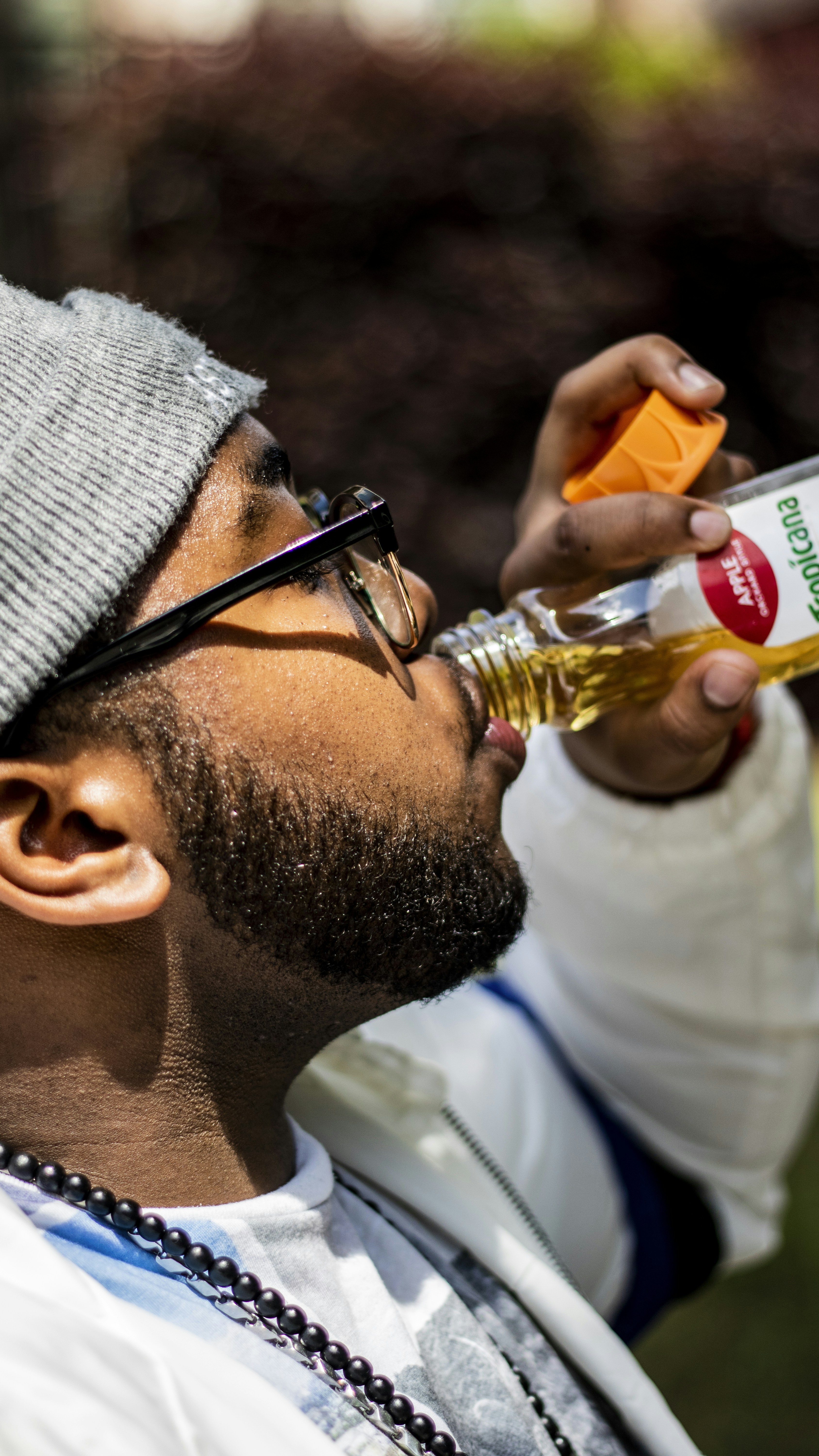 Man Drinking Pictures | Download Free Images on Unsplash