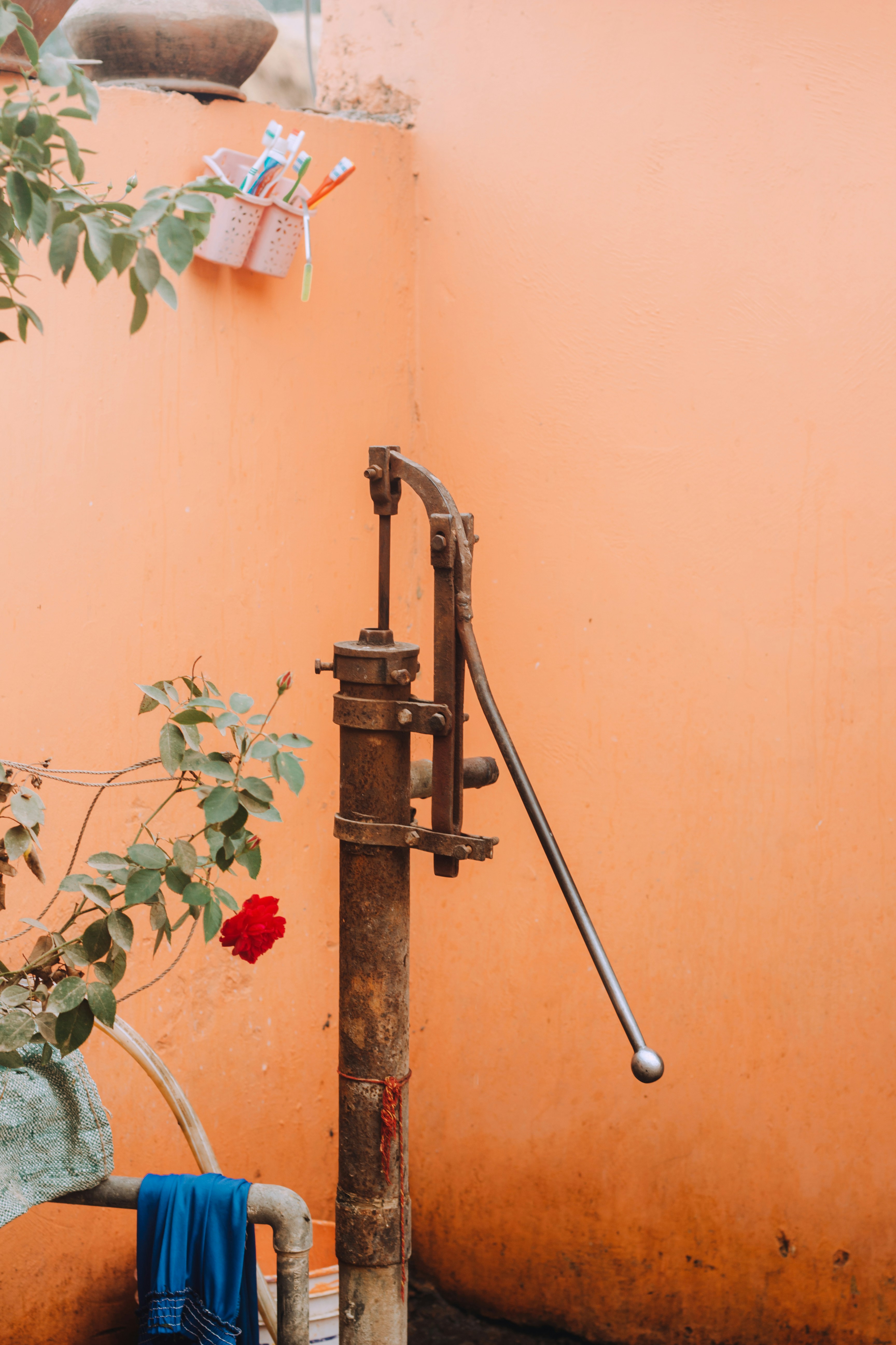 Water Pump Pictures | Download Free Images on Unsplash