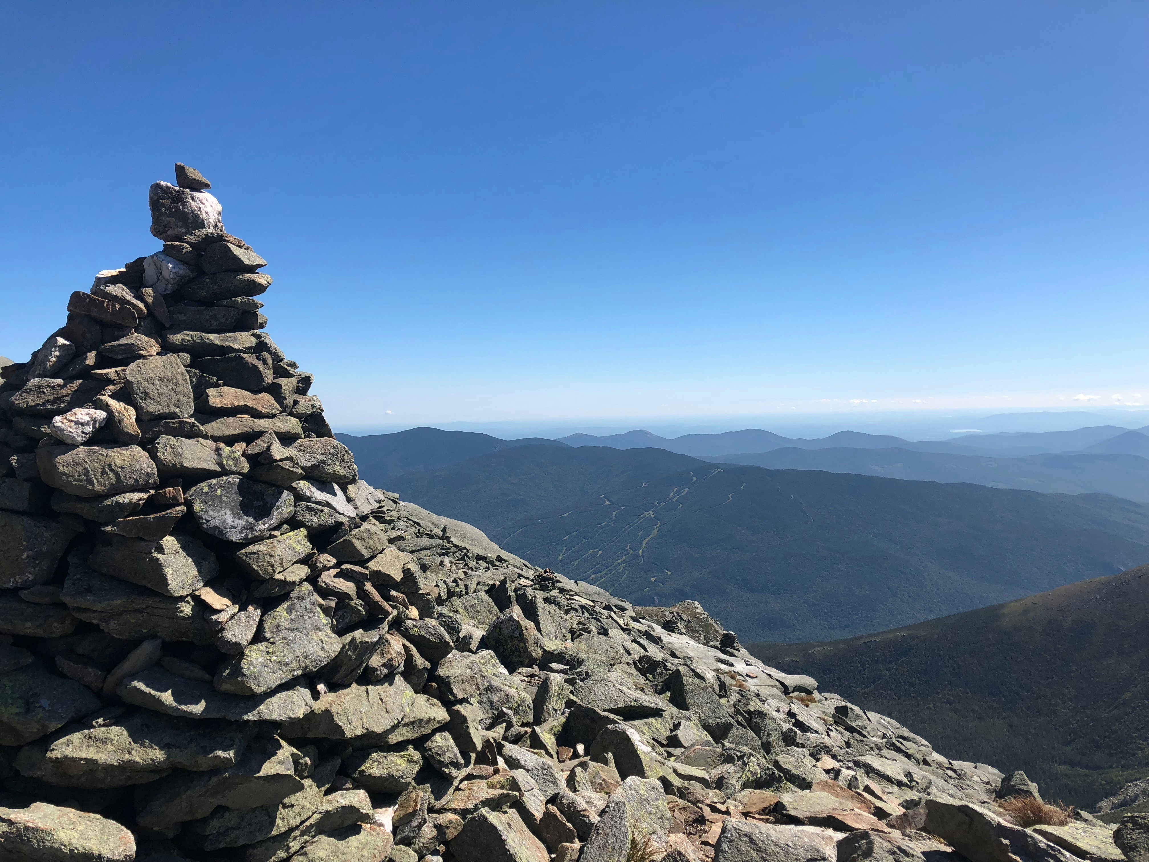 Définition de cairn | Dictionnaire français