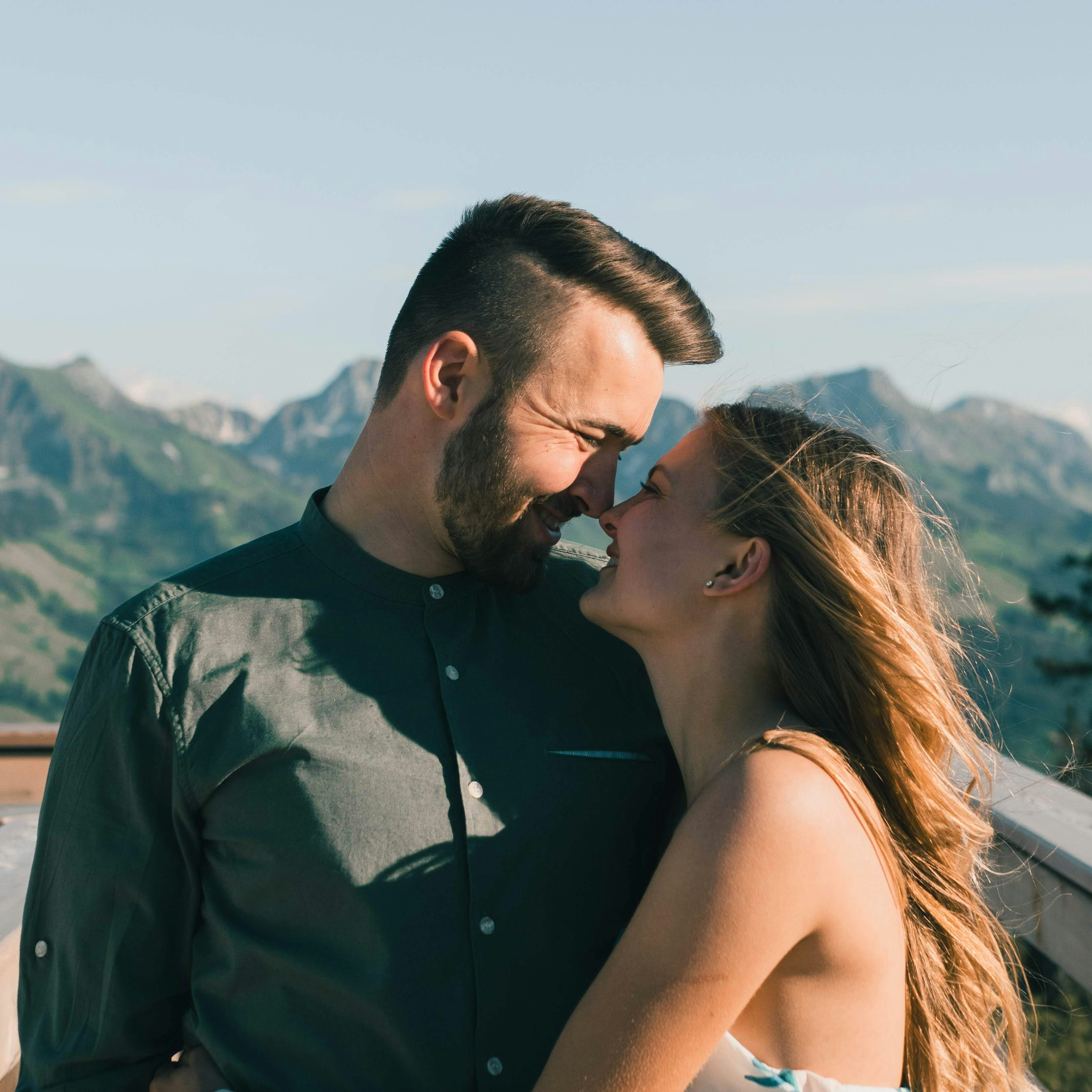 Man and woman kissing during daytime photo – Free Human Image on Unsplash