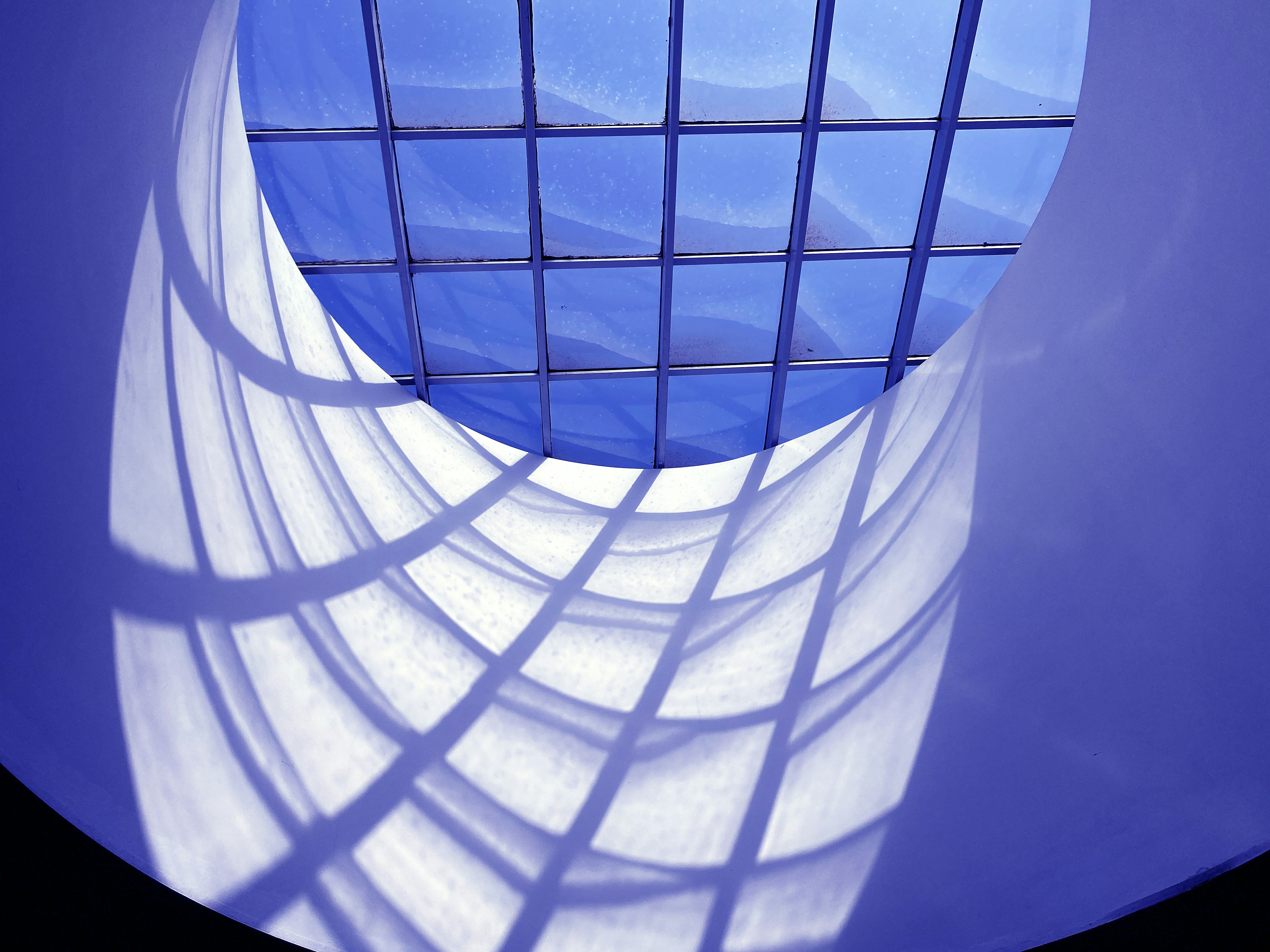 Blue and white metal frame photo – Free Building Image on Unsplash