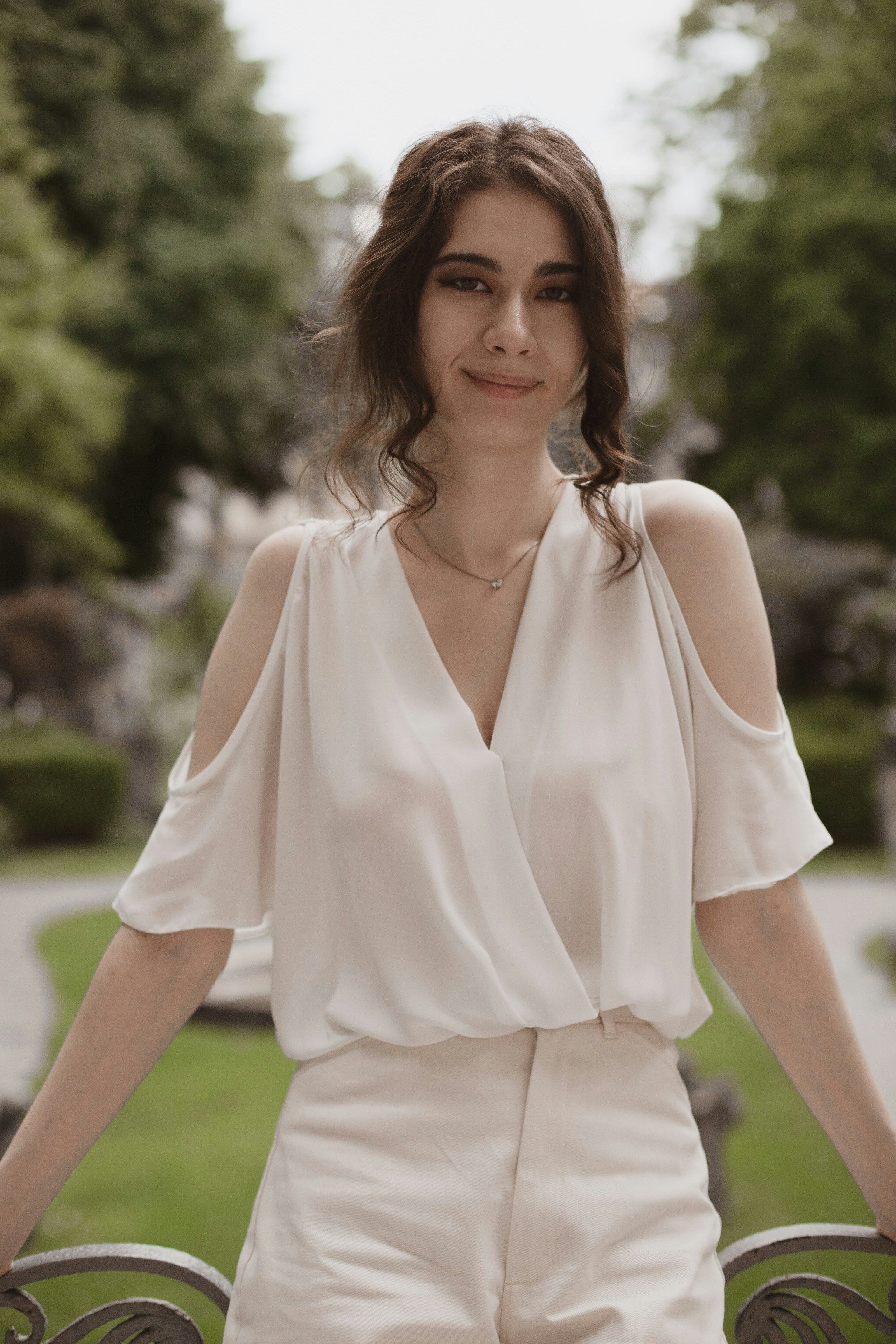 500+ Blouse Pictures [HD] | Download Free Images on Unsplash