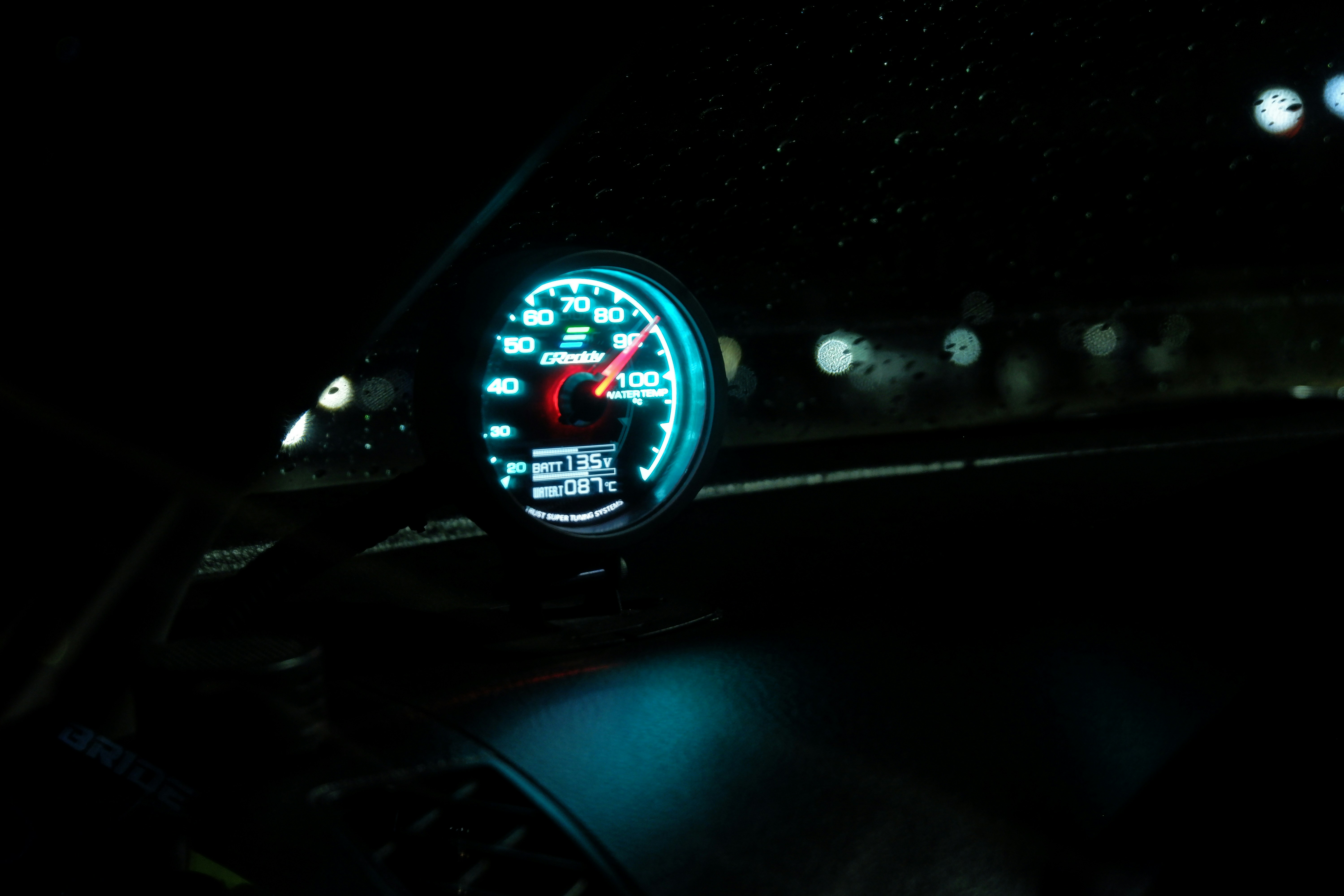 black and white car instrument panel cluster