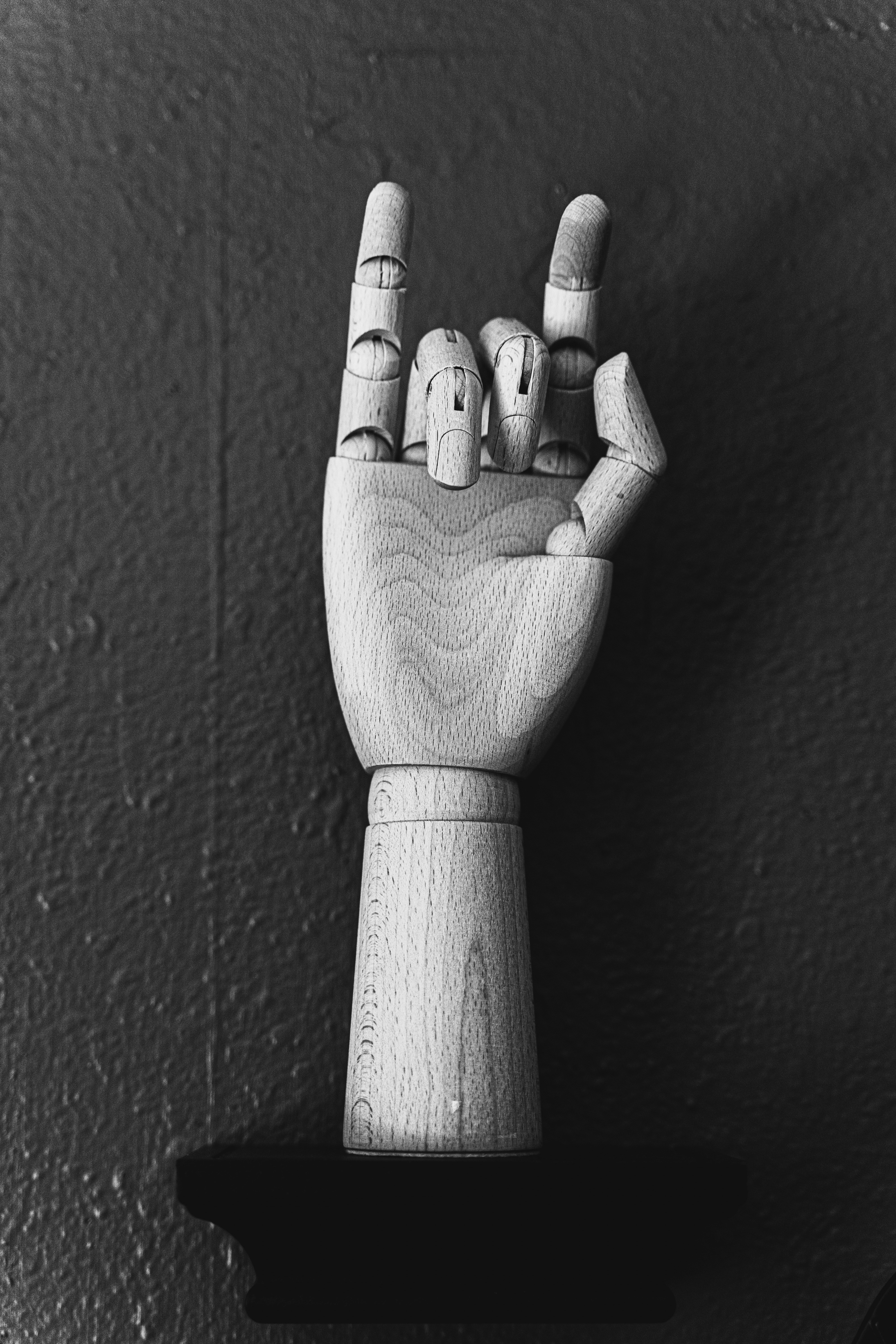 Foto zum Thema Graustufenfoto der menschlichen Hand – Kostenloses Bild ...