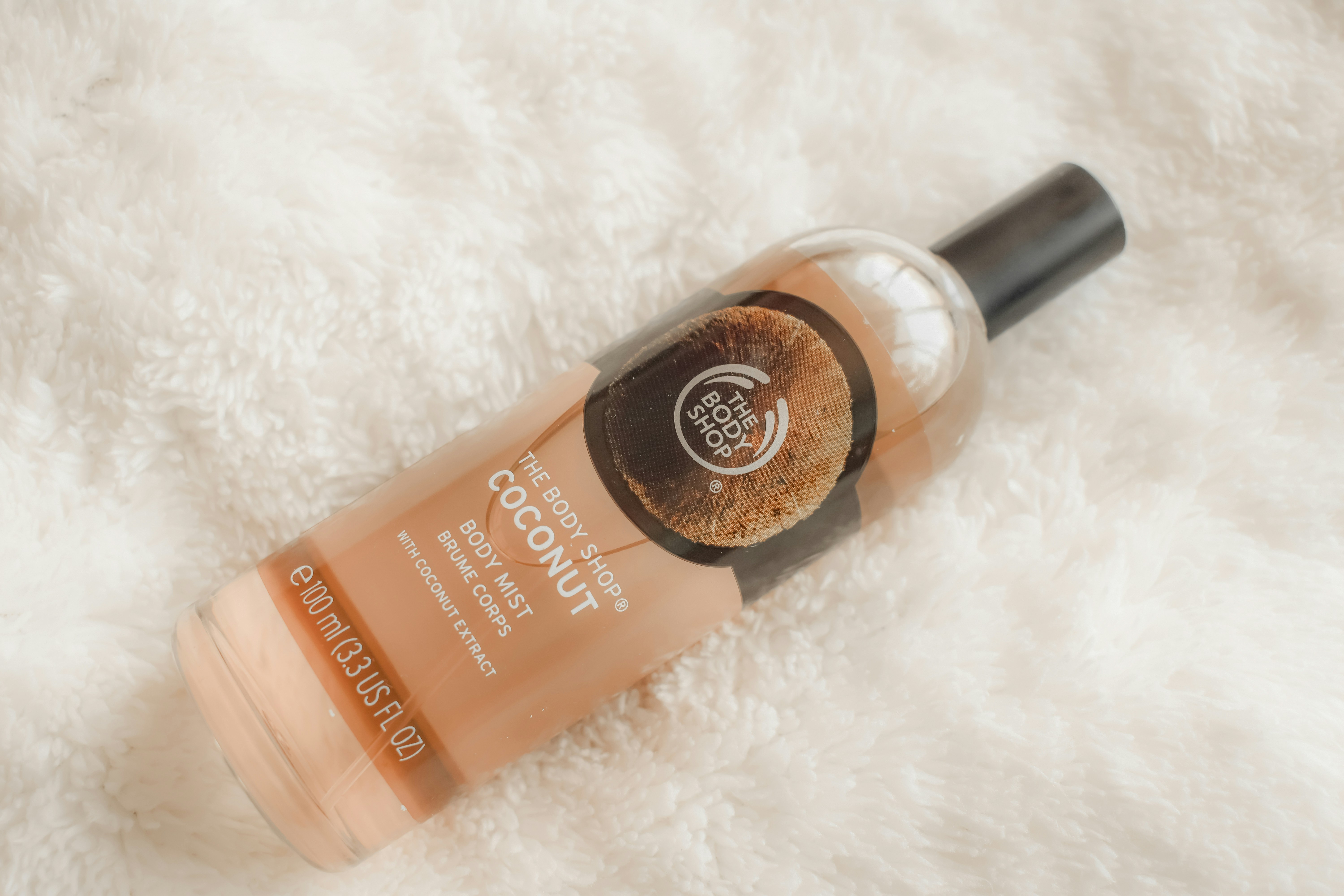 The body shop coconut oil bottle photo – Free Grey Image on Unsplash