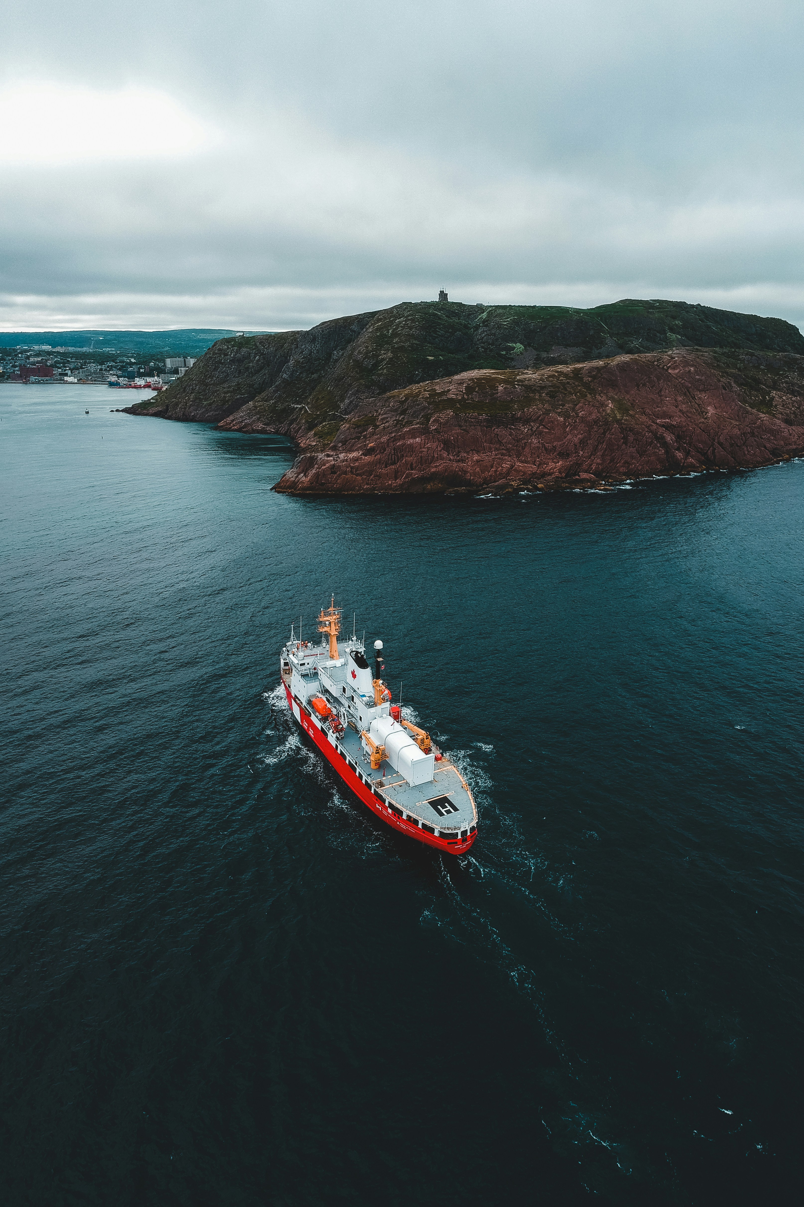 Ohayo Japan: US Big Tech Higher; Shipping Giants Join Hydrogen Supply ...