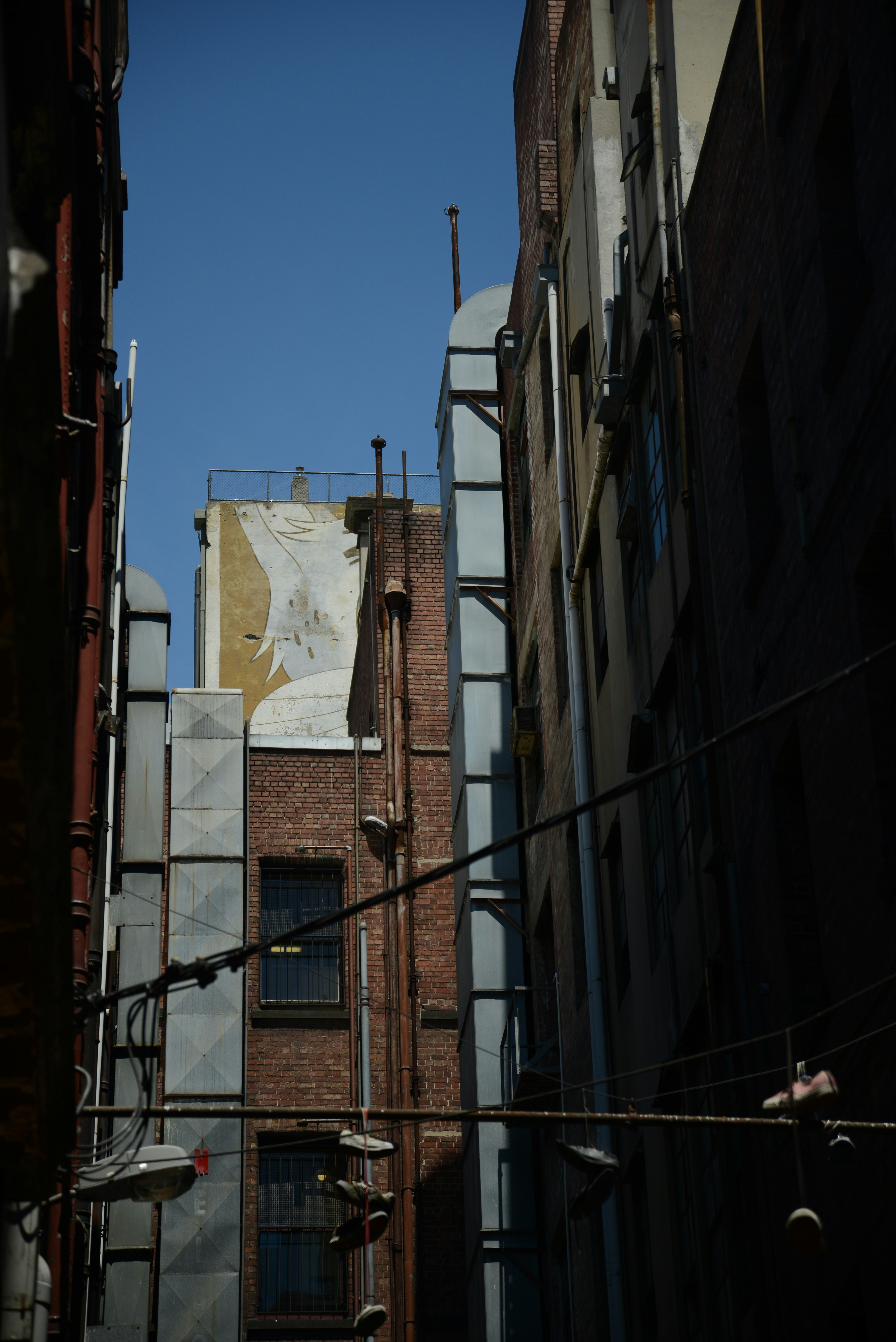 brown concrete building during daytime