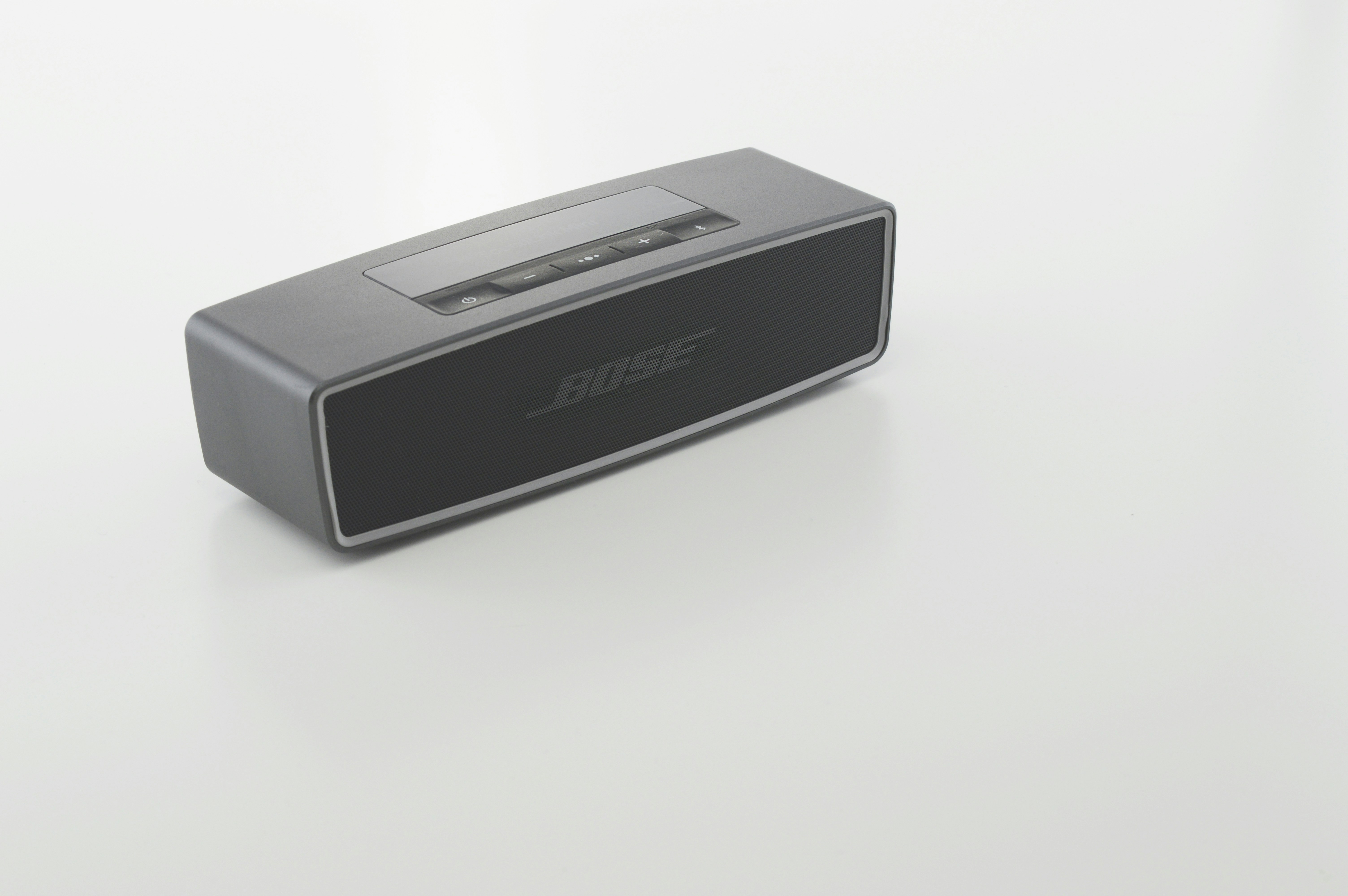 Black and gray bose portable speaker photo – Free Grey Image on Unsplash