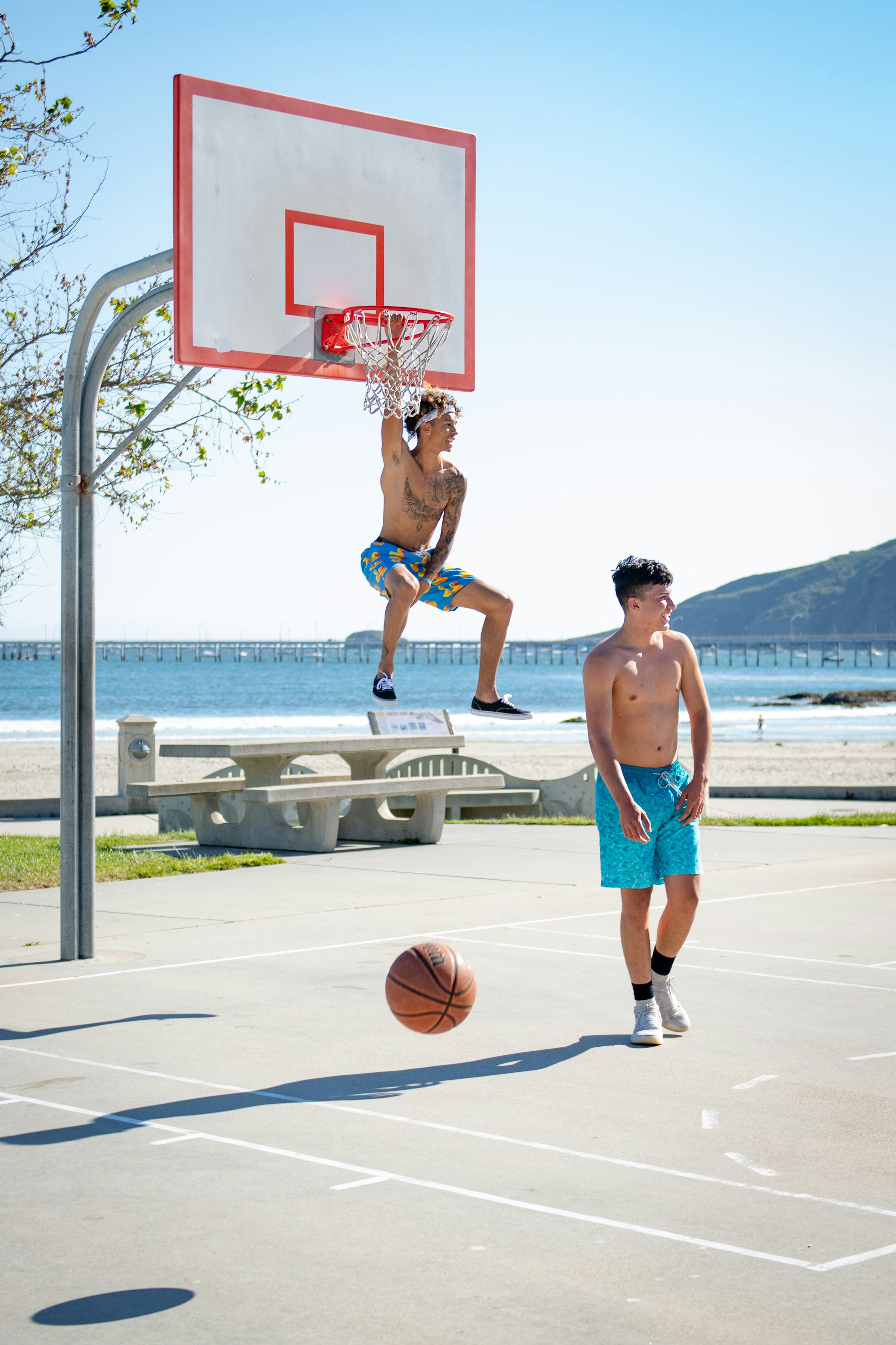 Basketball Dunk Pictures | Download Free Images on Unsplash