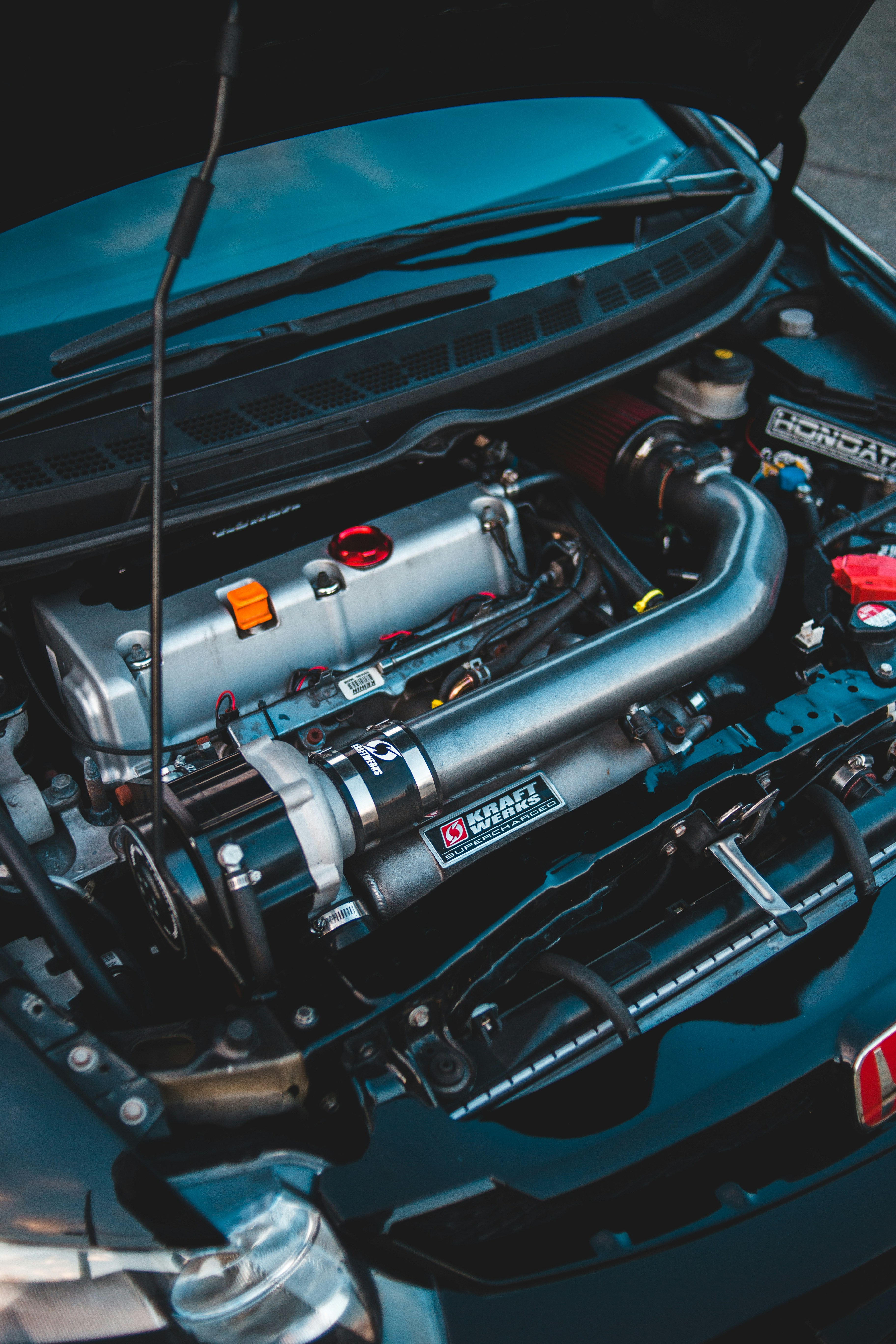 Black and gray car engine photo – Free Motor Image on Unsplash