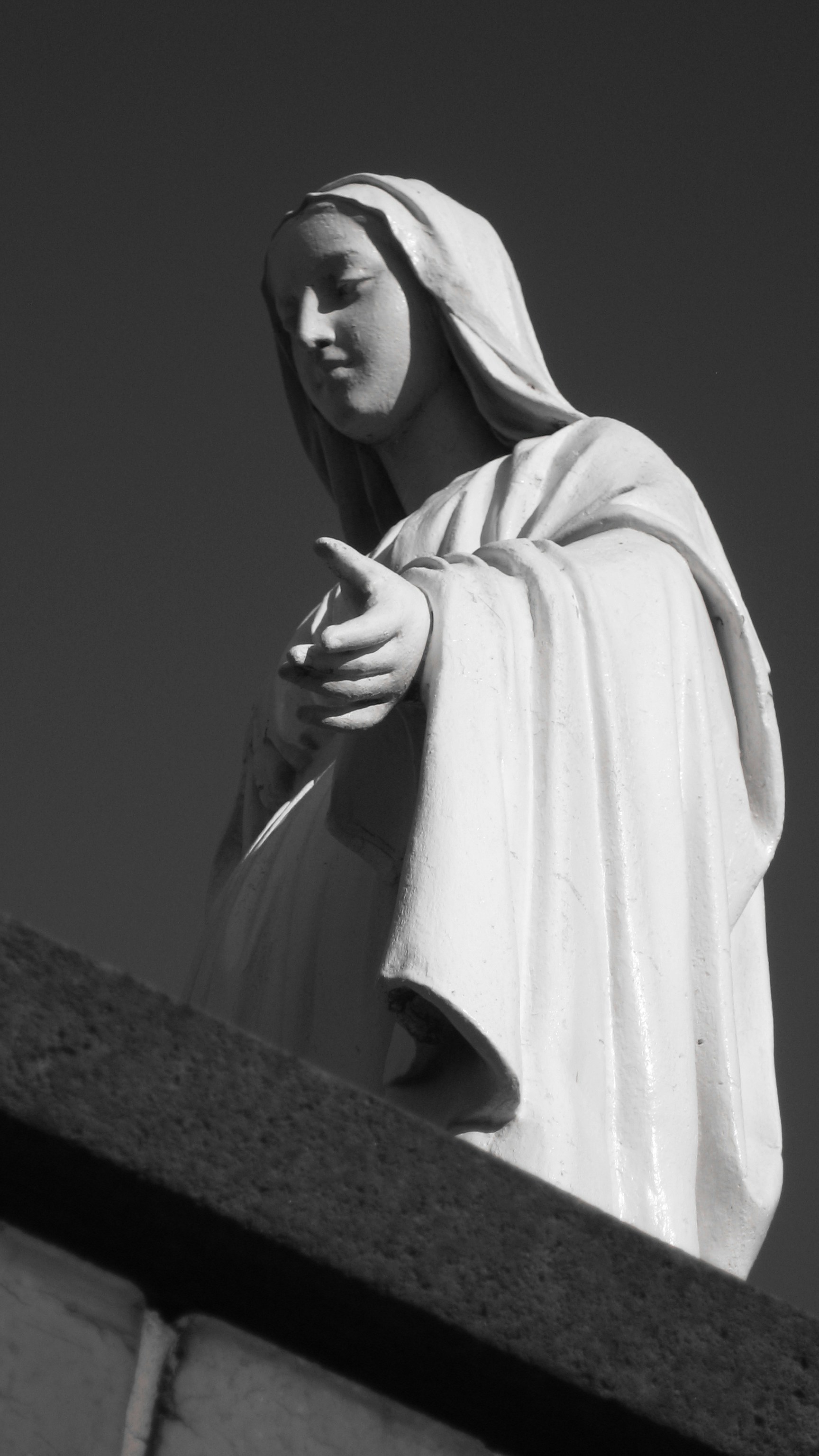 Grayscale photo of woman in hijab photo – Free Catholic Image on Unsplash